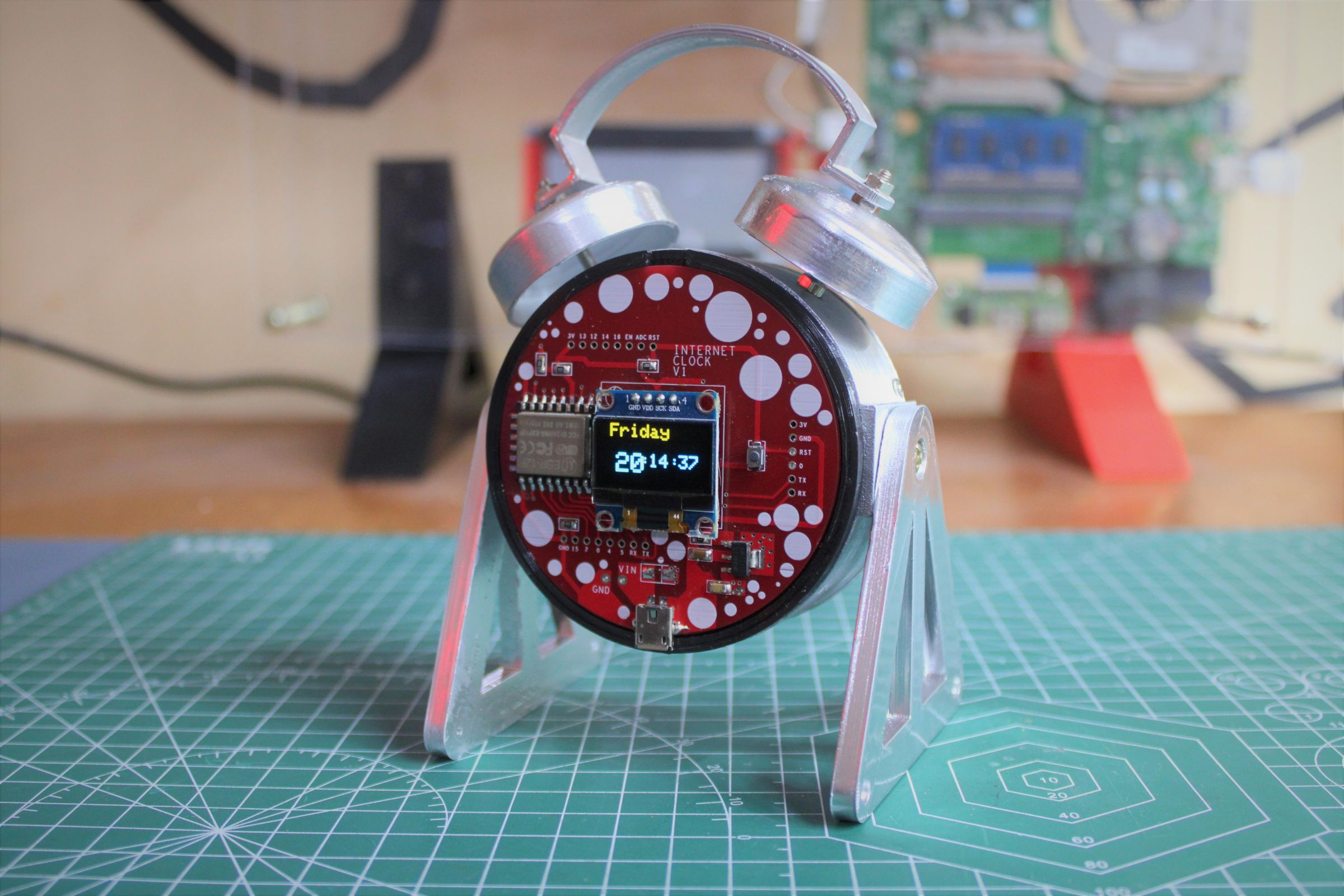 Digital Clock From 1800s (not Really) : 19 Steps (with Pictures) - Instructables