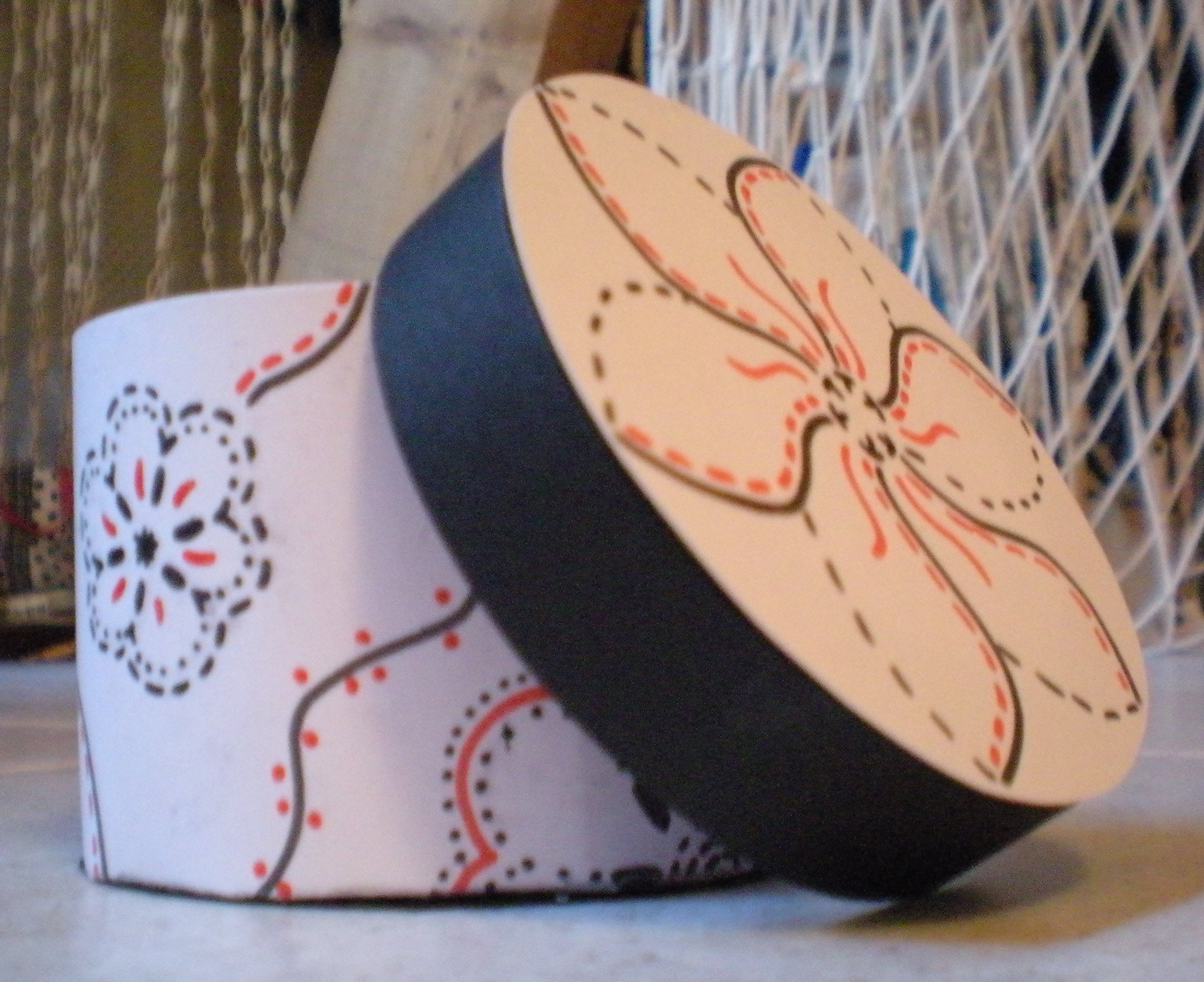 How to Make a Pretty Round Box : 5 Steps - Instructables