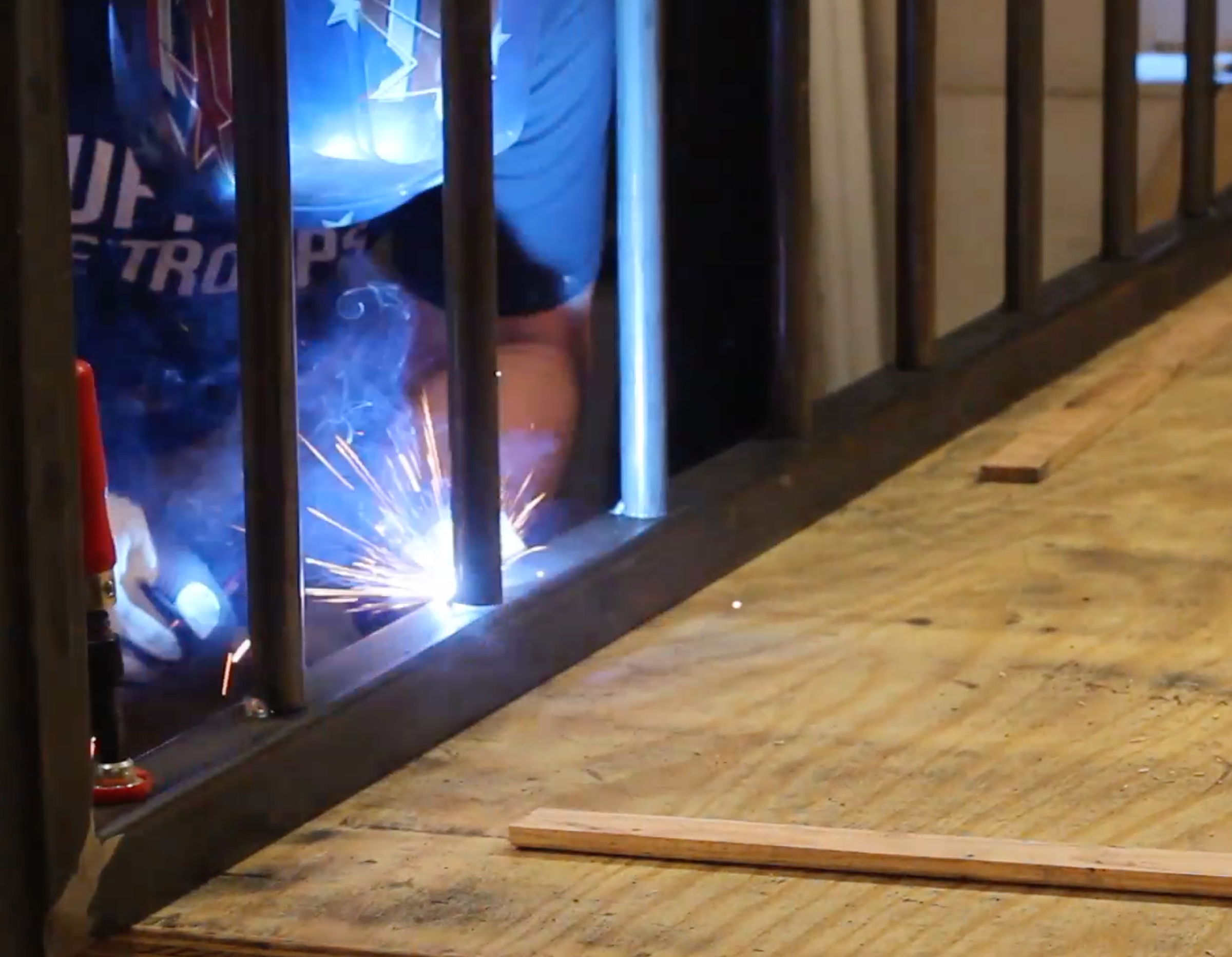 Industrial Hand Rail : 5 Steps (with Pictures) - Instructables