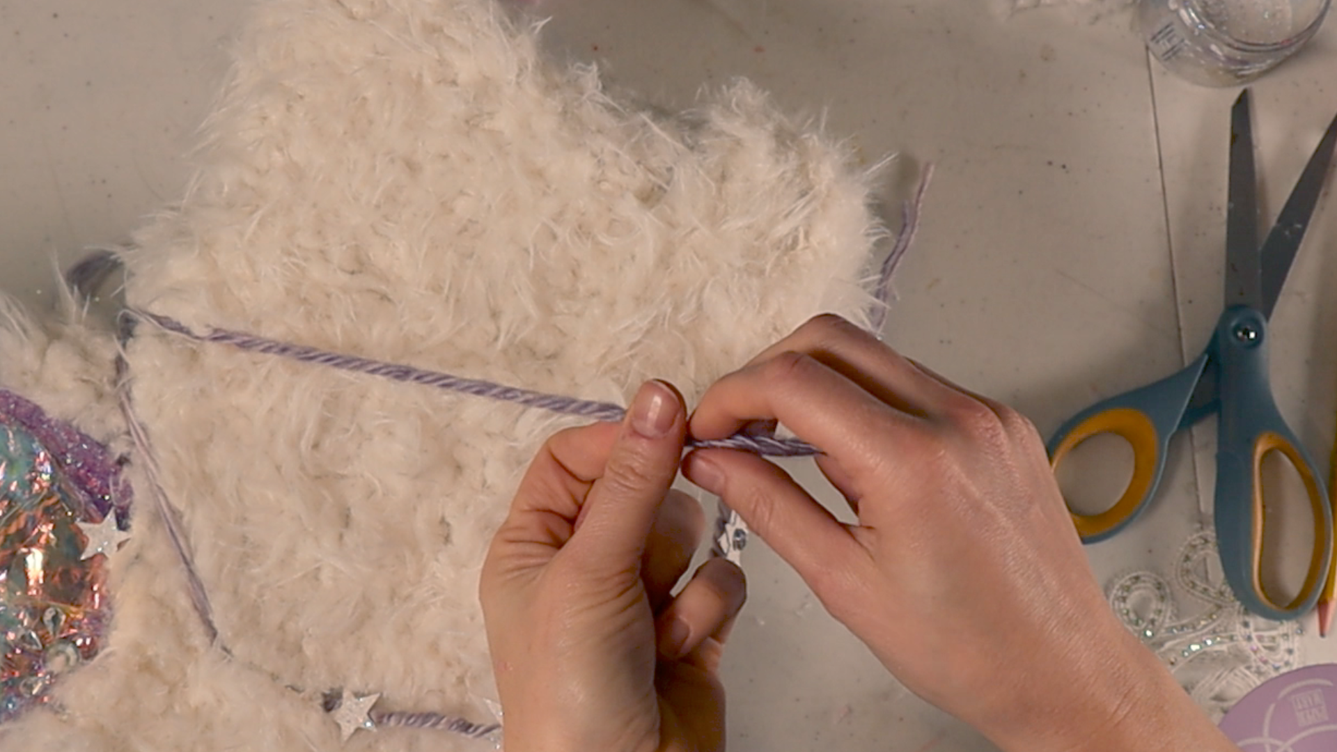 How to Make a Pinata : 19 Steps (with Pictures) - Instructables