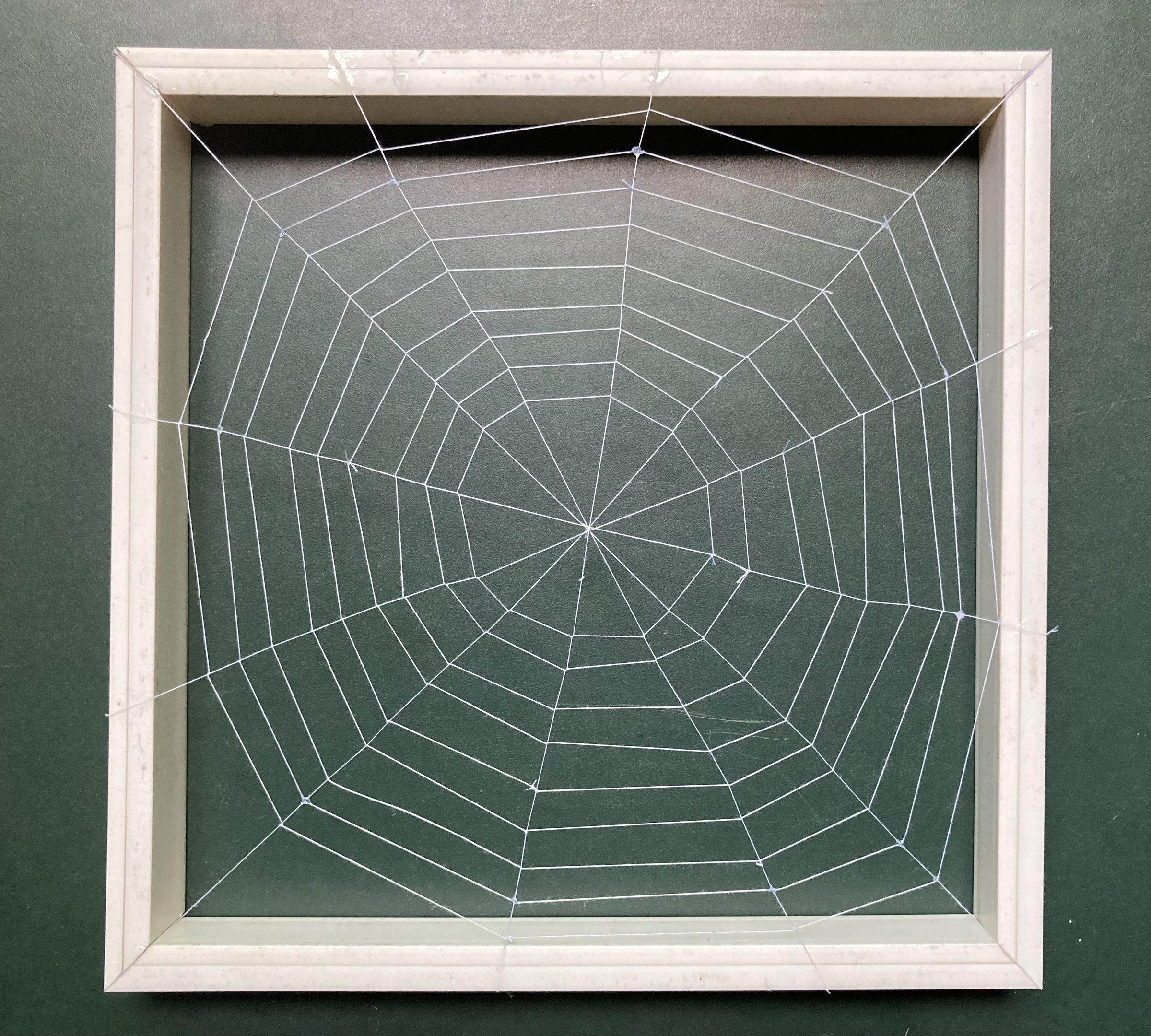 Hot Glue Spider Web : 5 Steps (with Pictures) - Instructables