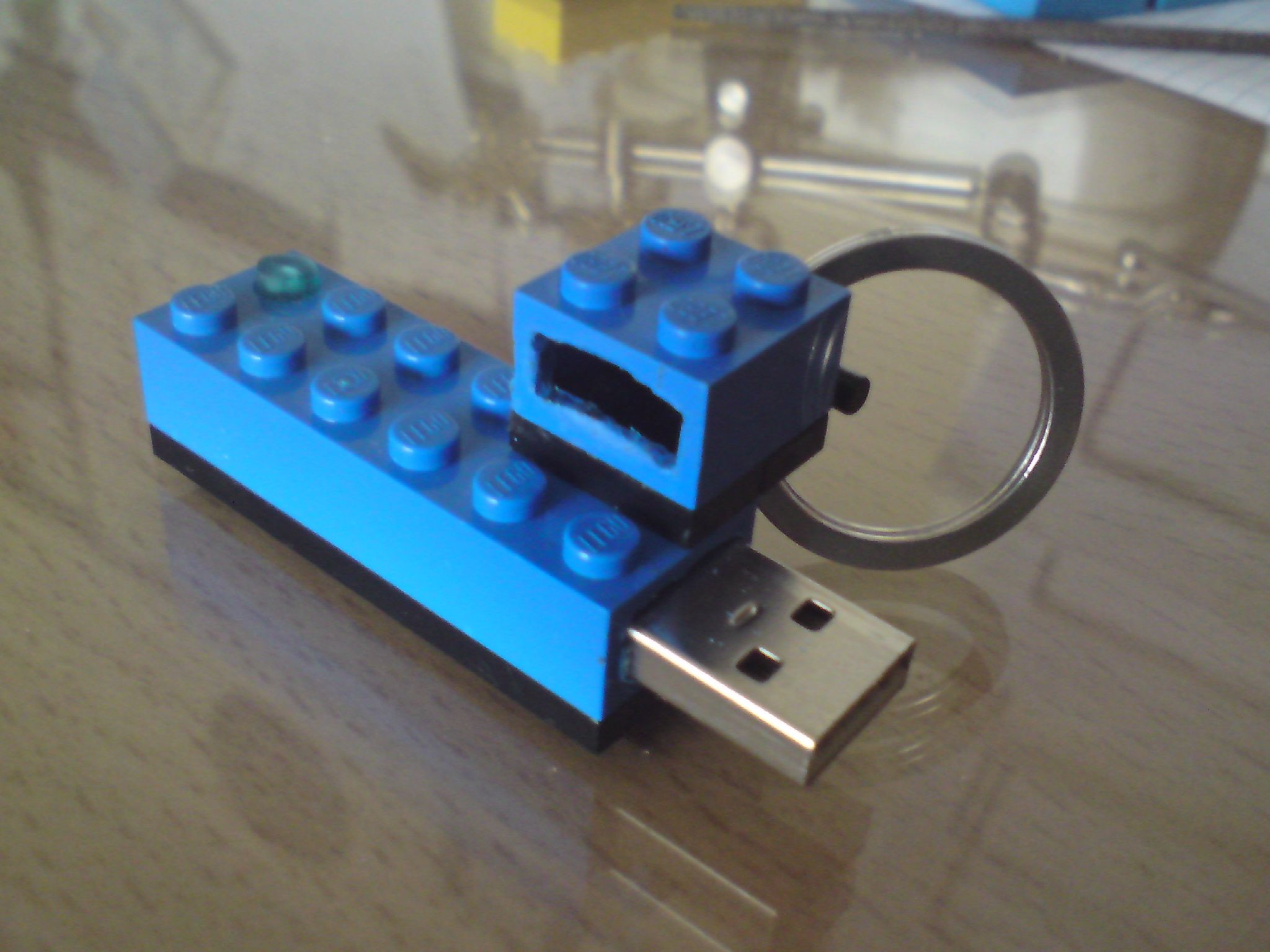 Lego USB Stick : 5 Steps (with Pictures) - Instructables