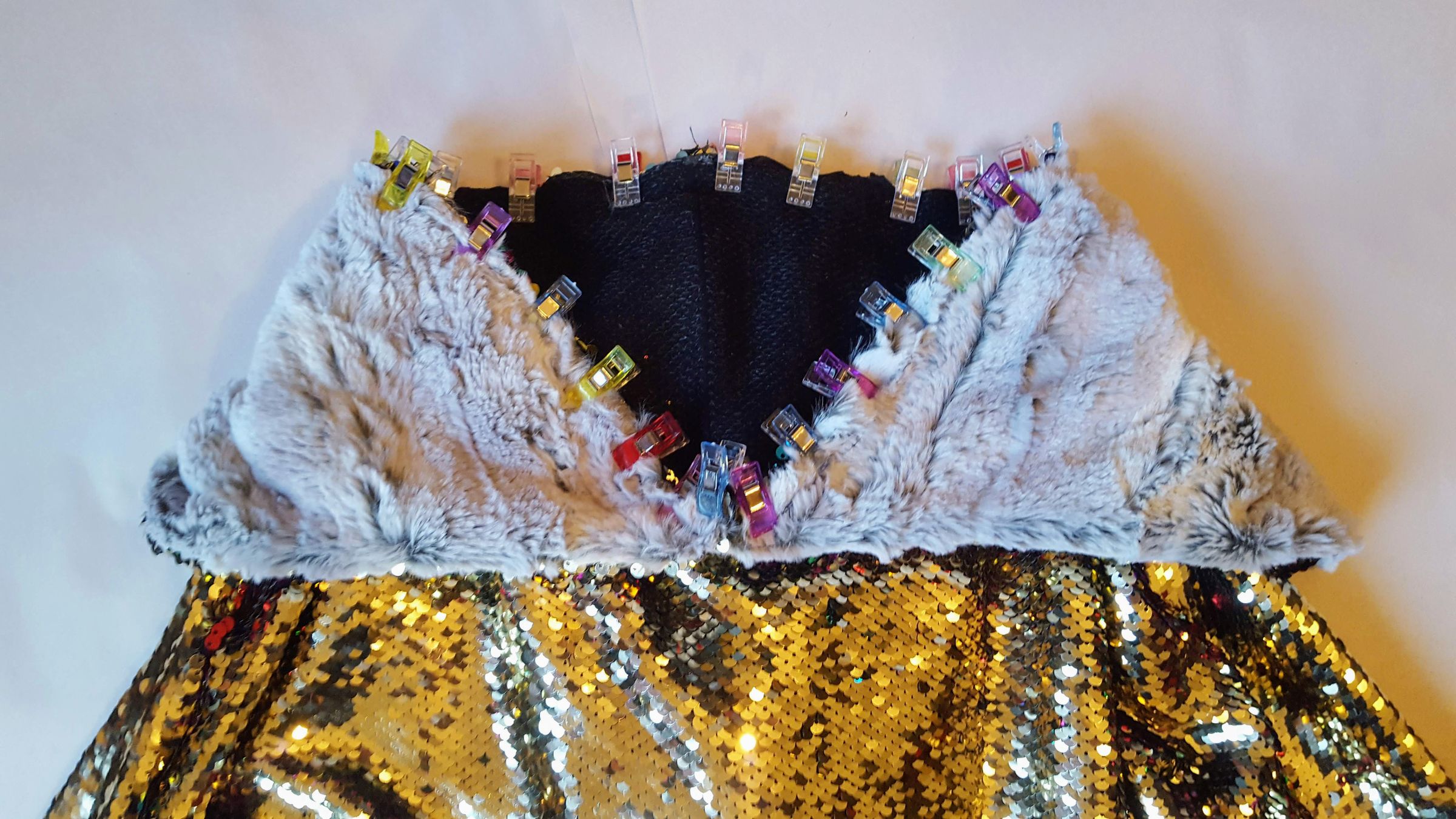 Flip Sequin Poncho! : 5 Steps (with Pictures) - Instructables