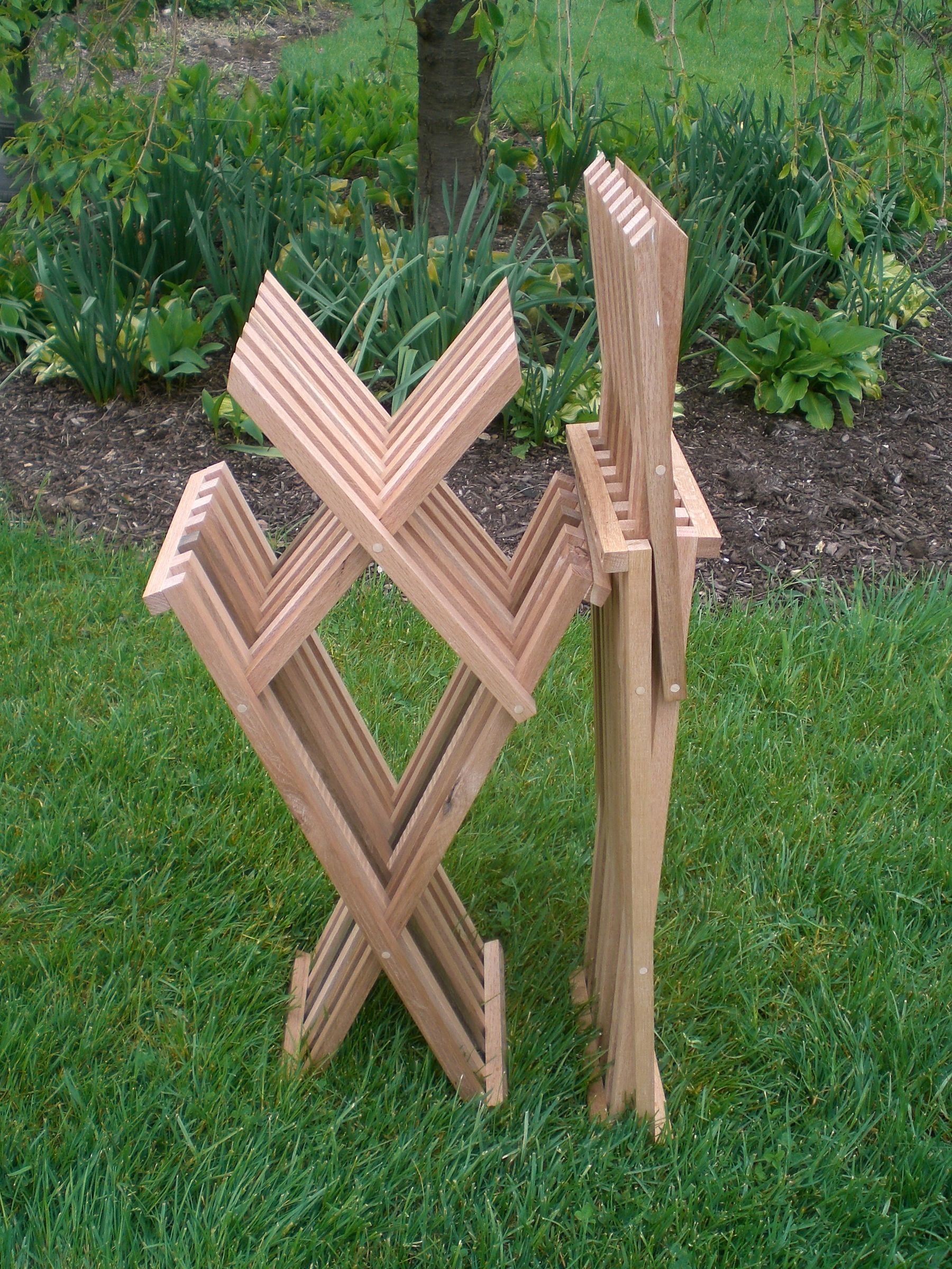 A Very Unique Folding Chair : 7 Steps (with Pictures) - Instructables
