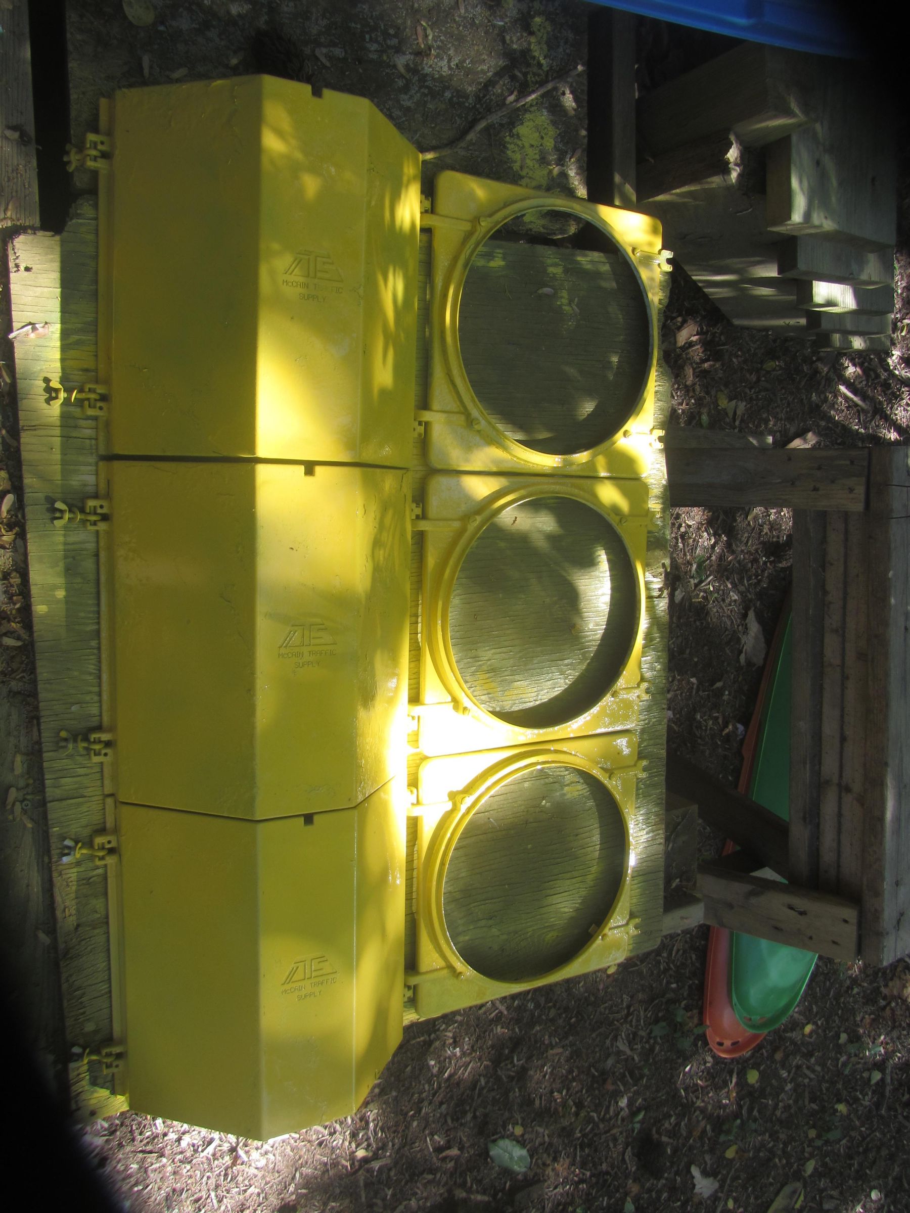 Traffic Light Restoration : 8 Steps - Instructables