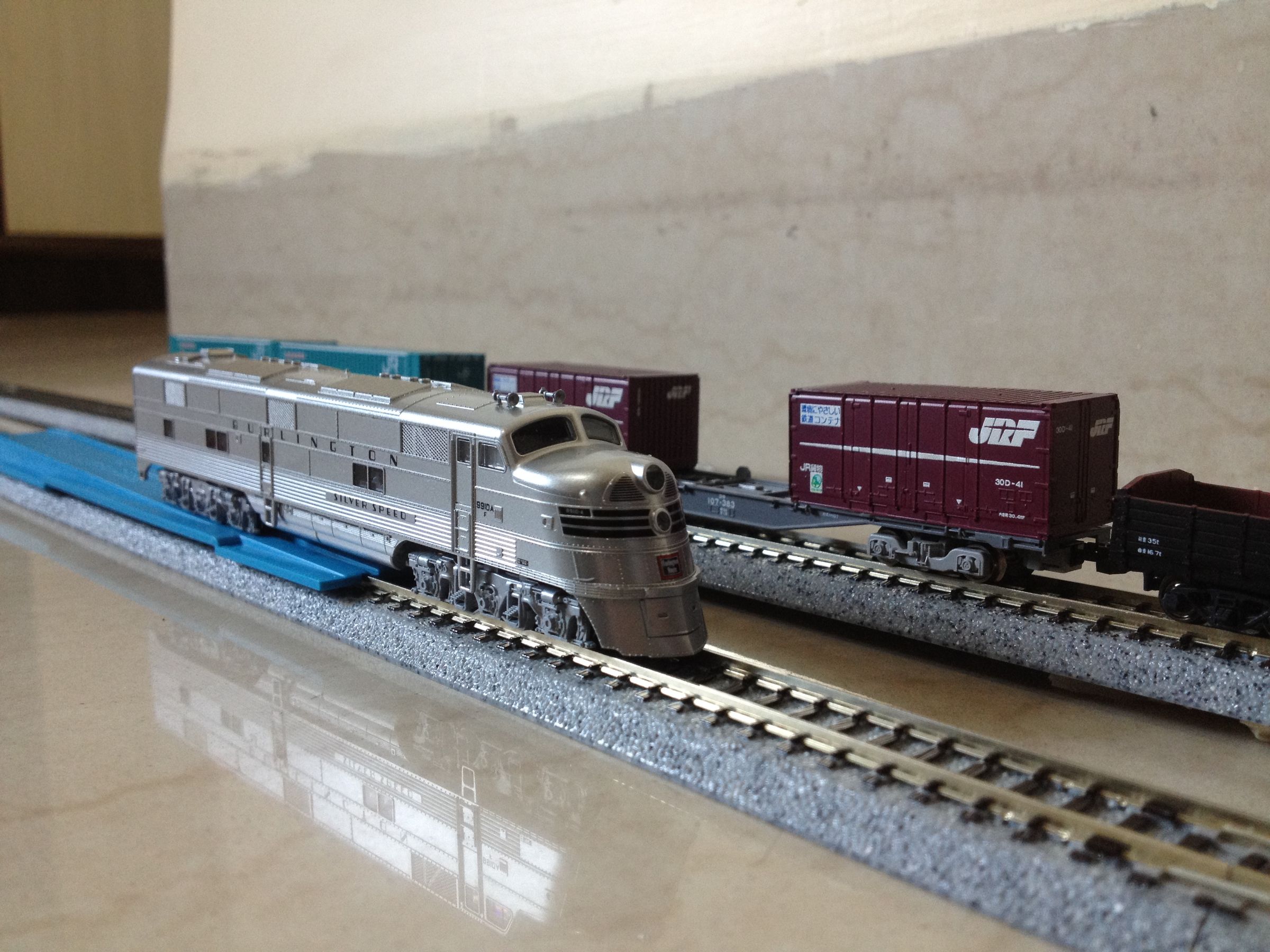 passing siding couple | Model Scenery Tutorials