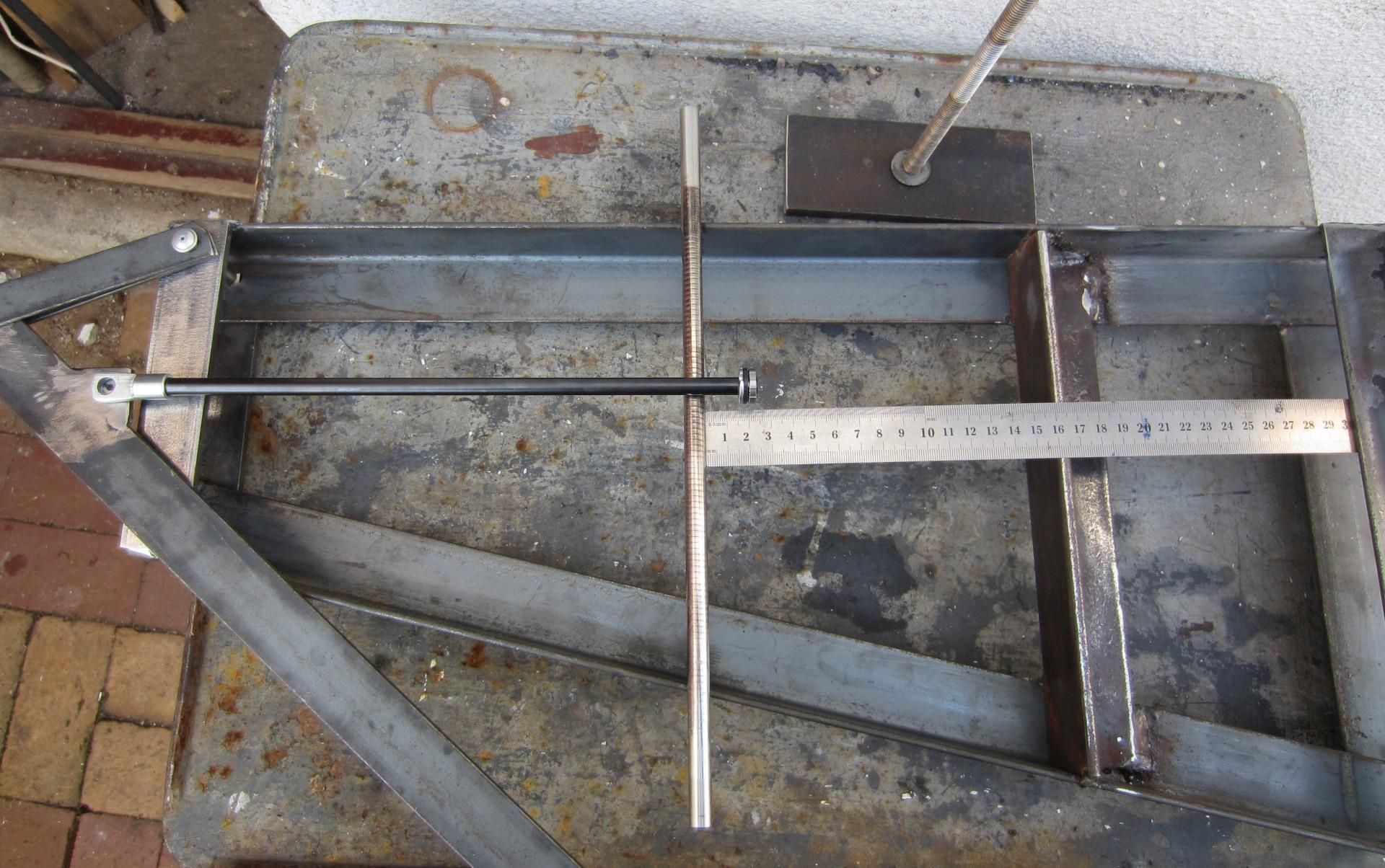 Building a Plastic Injection Press : 5 Steps (with Pictures ...