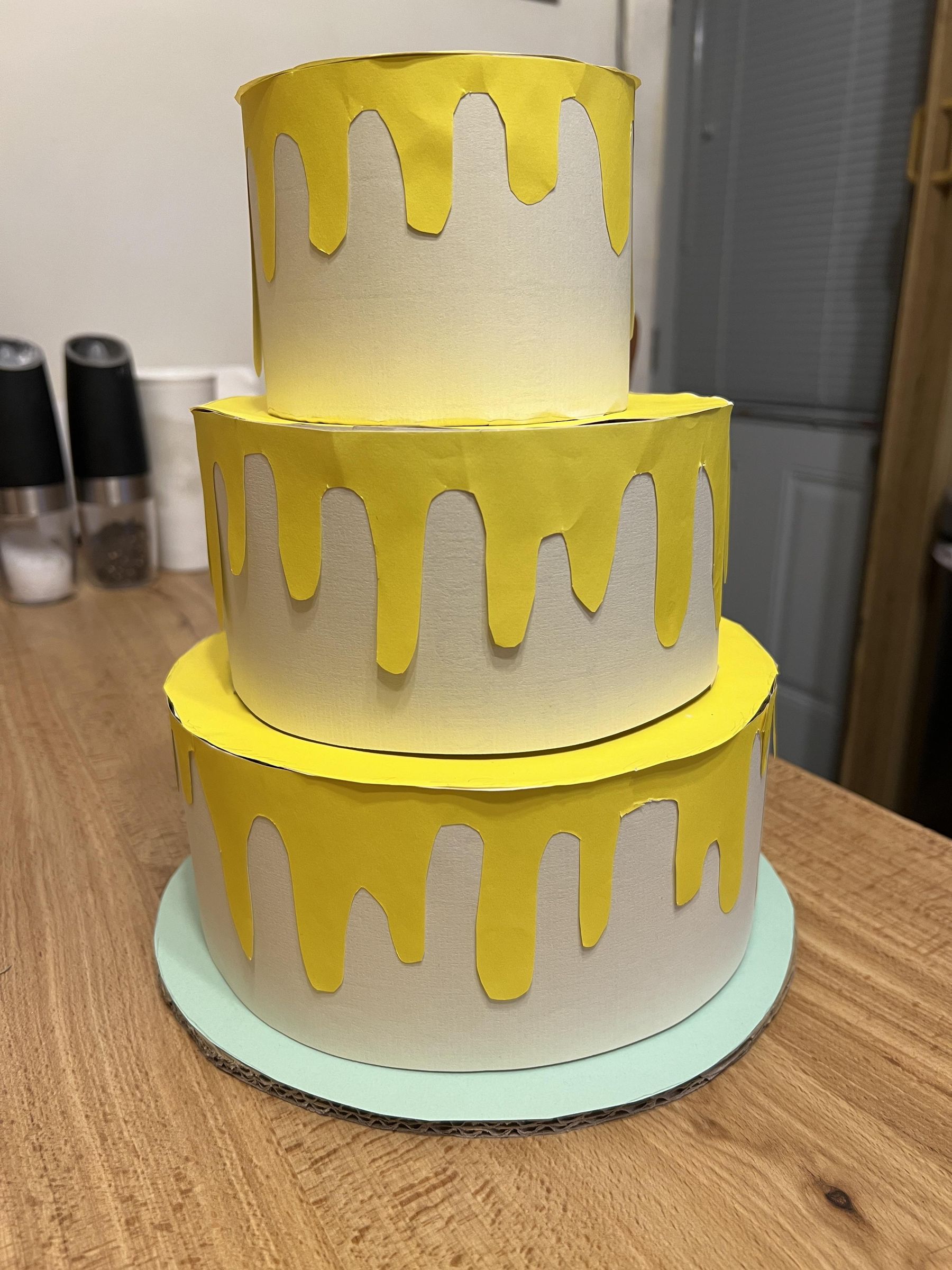 Cardboard/Paper Layer Cake : 22 Steps (with Pictures) - Instructables