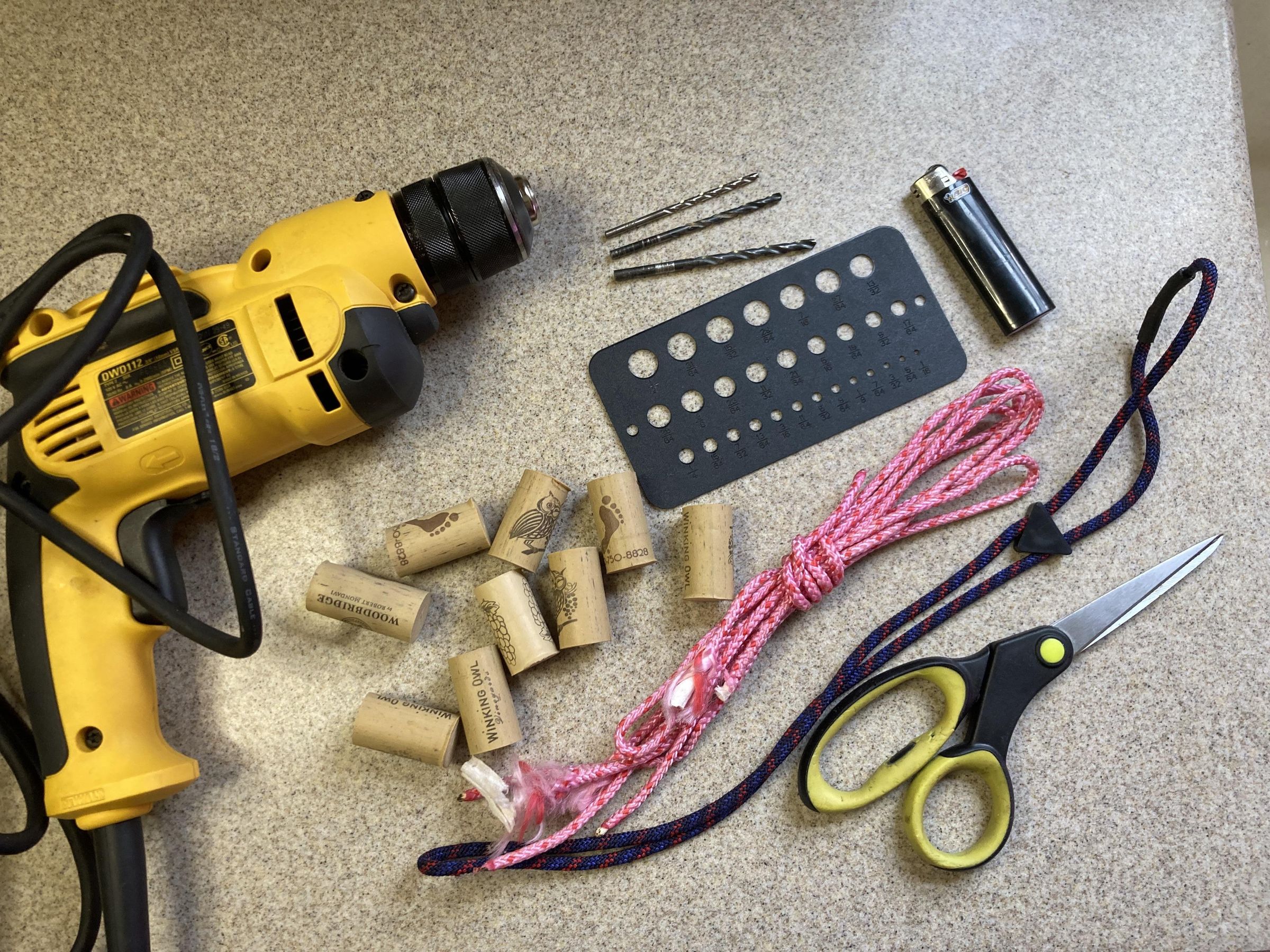 Wine Cork Cord Keeper : 4 Steps (with Pictures) - Instructables