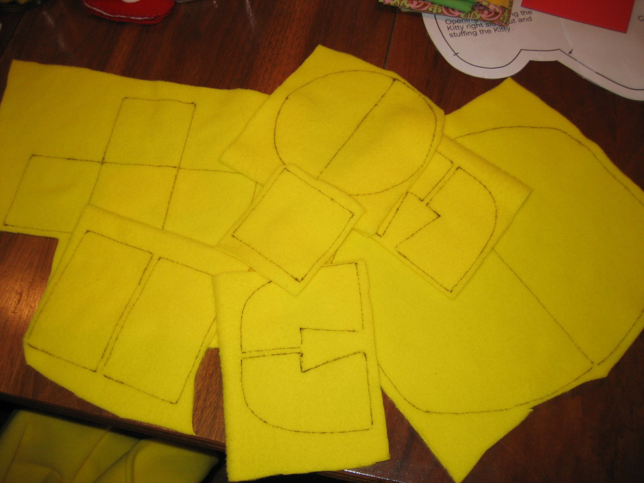 Sew Your Own Instructables Robot Plushie : 16 Steps (with Pictures ...
