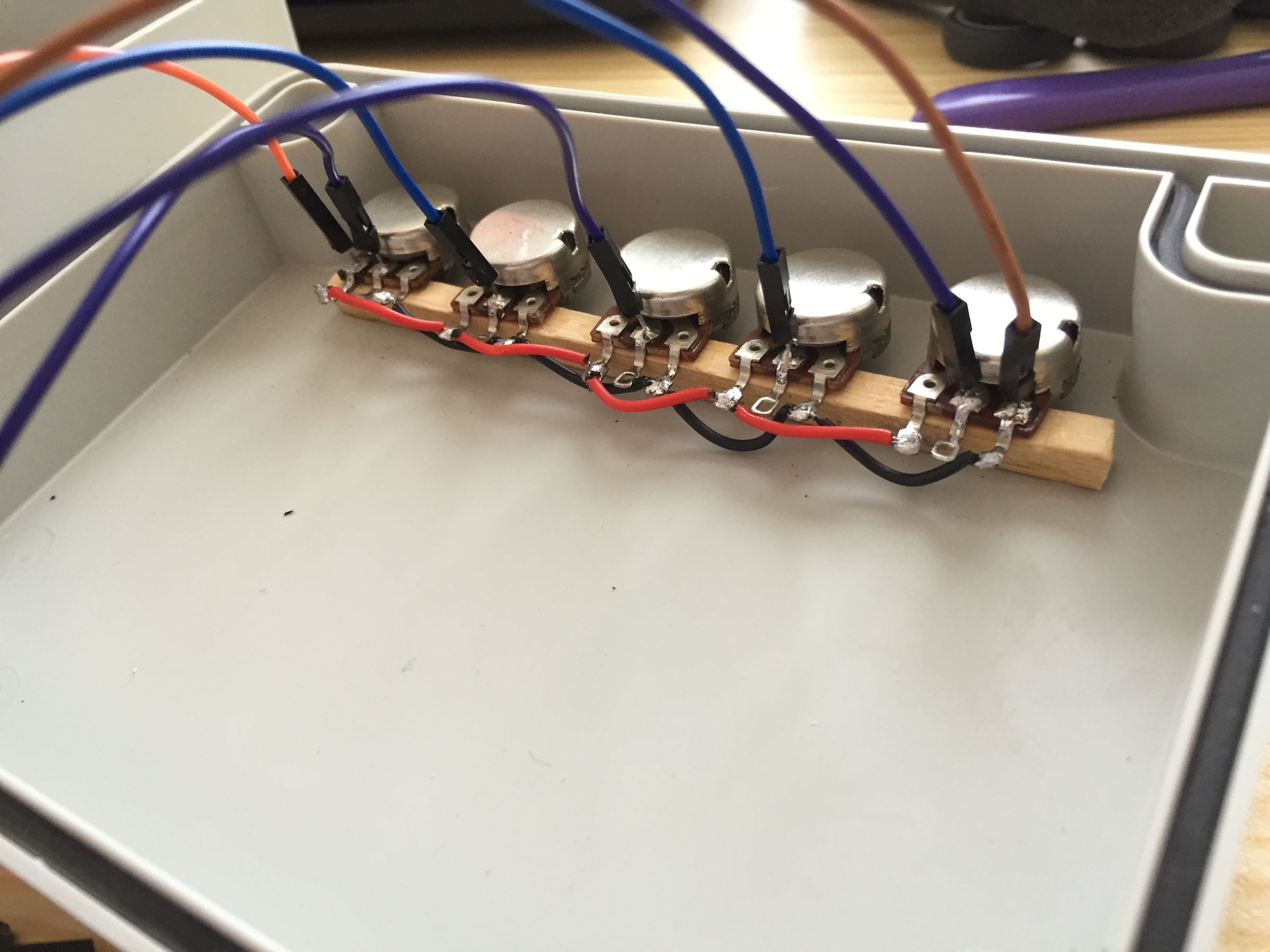 Robotic Arm : 4 Steps - Instructables