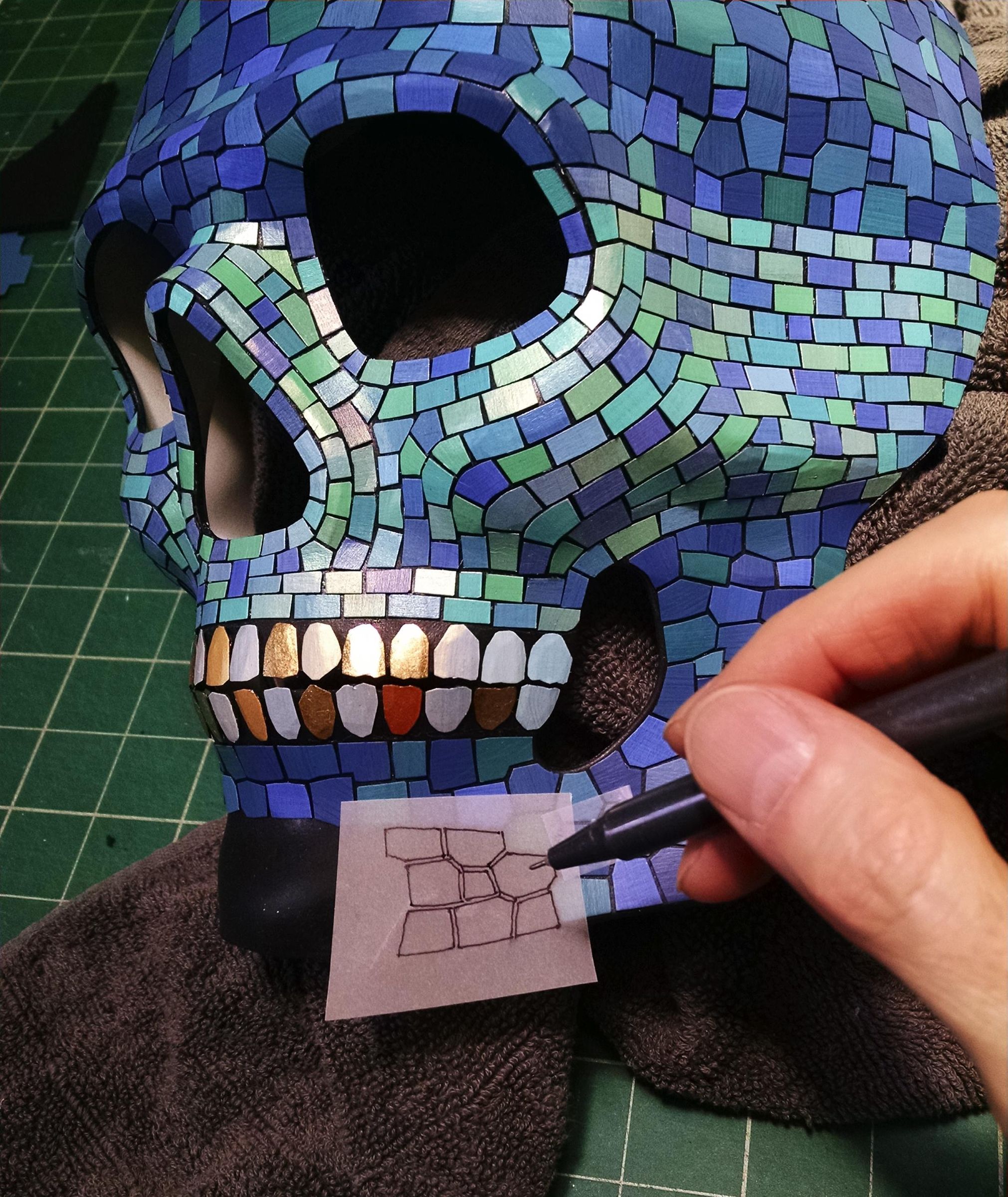 Skull Mask - Customized : 8 Steps (with Pictures) - Instructables
