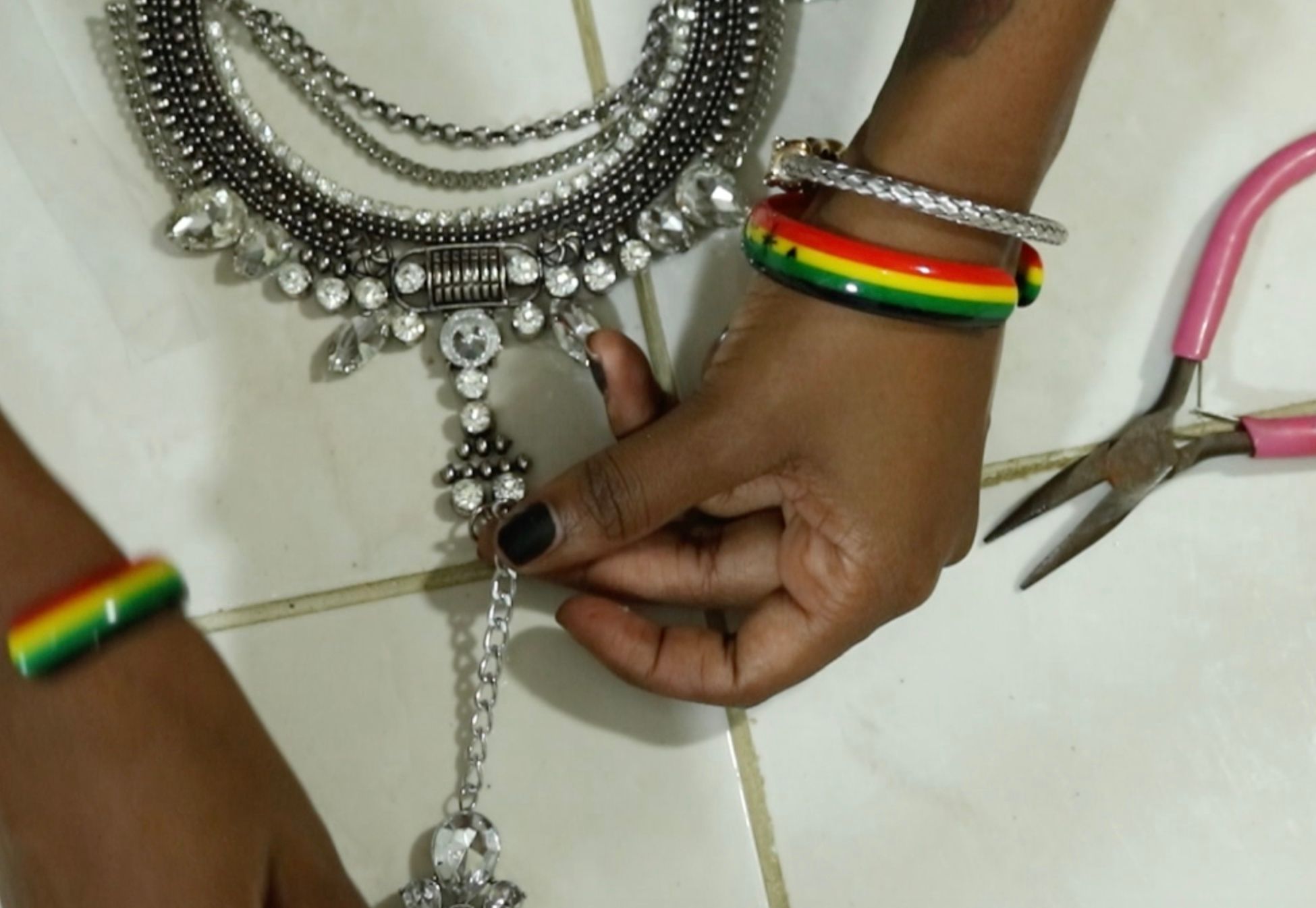 DIY Body Chain : 14 Steps - Instructables