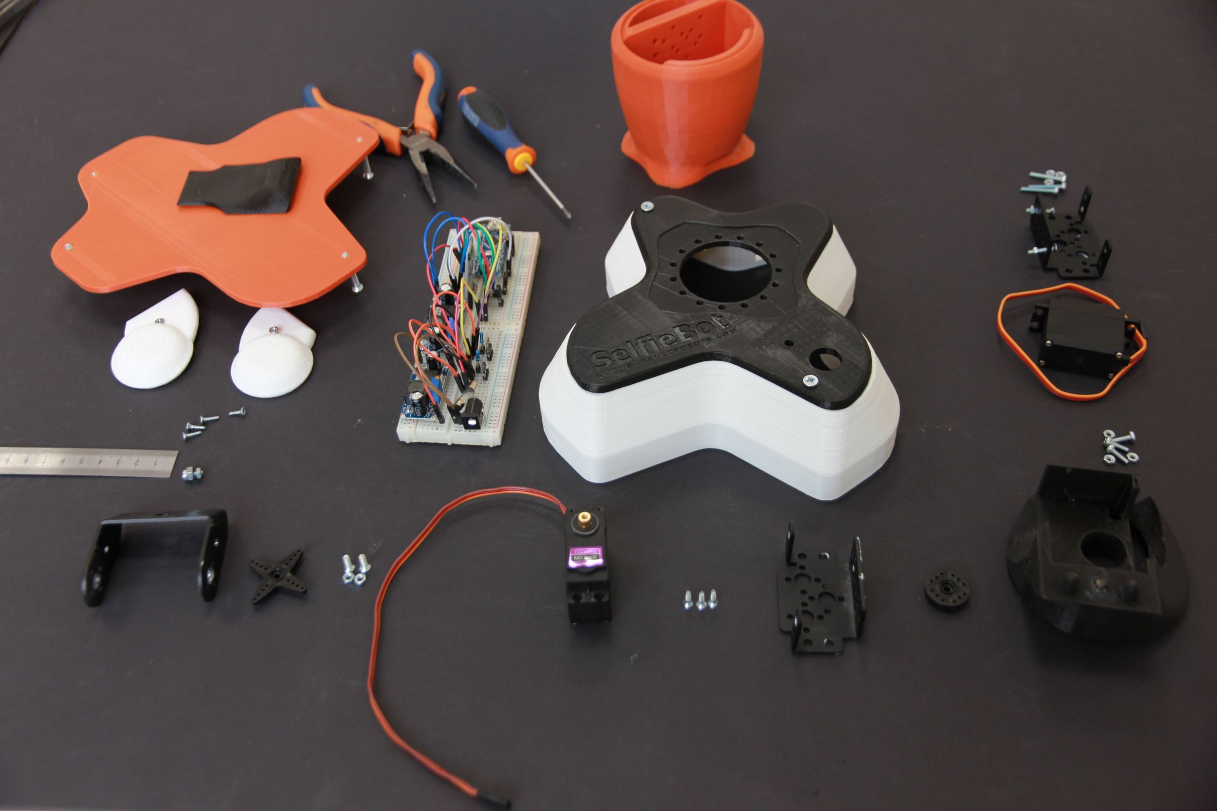 Easy Build My Own Useful Robot for Less Than $100 : 3 Steps - Instructables