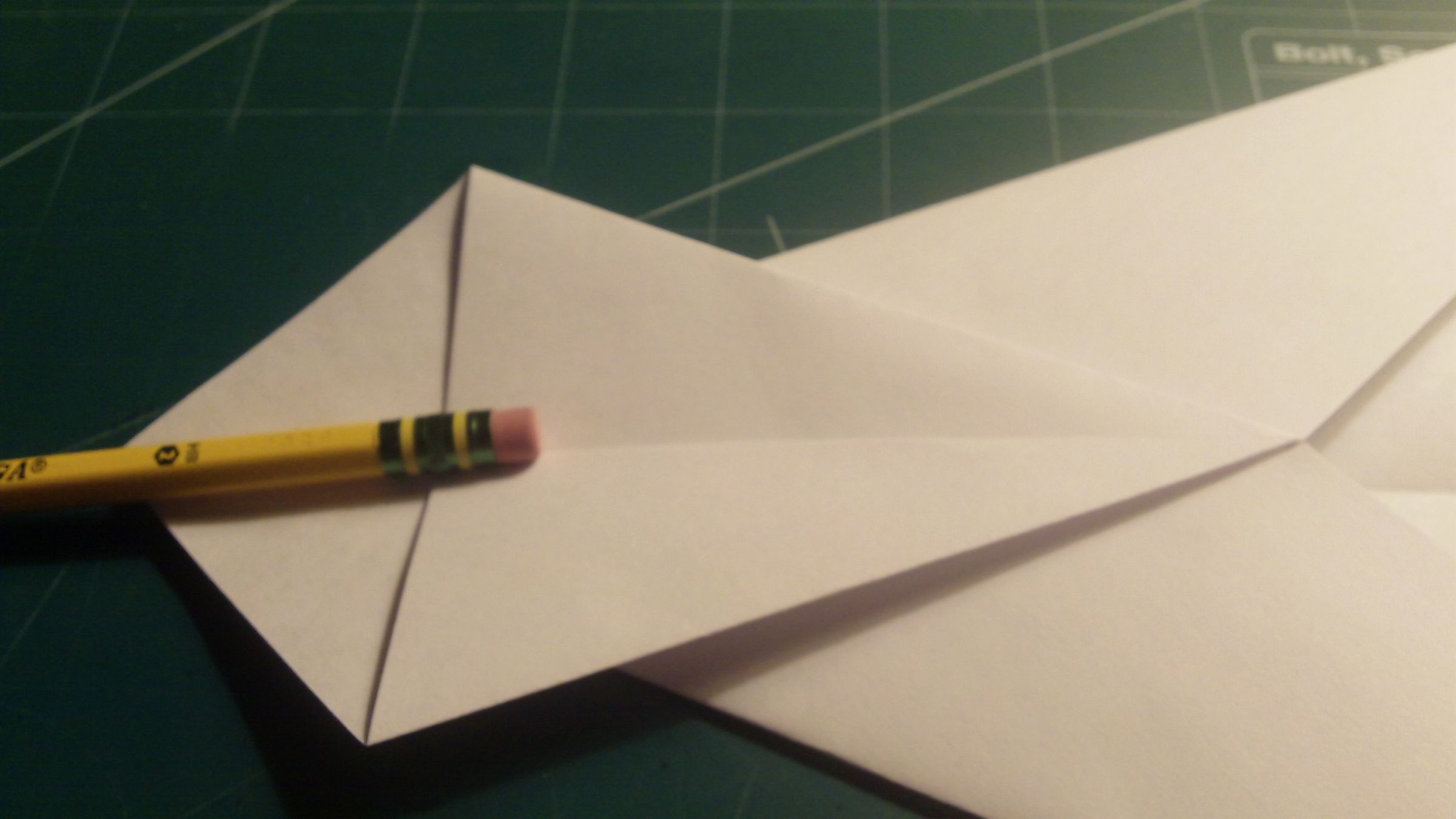 How to Make the Vulcan Paper Airplane : 6 Steps - Instructables