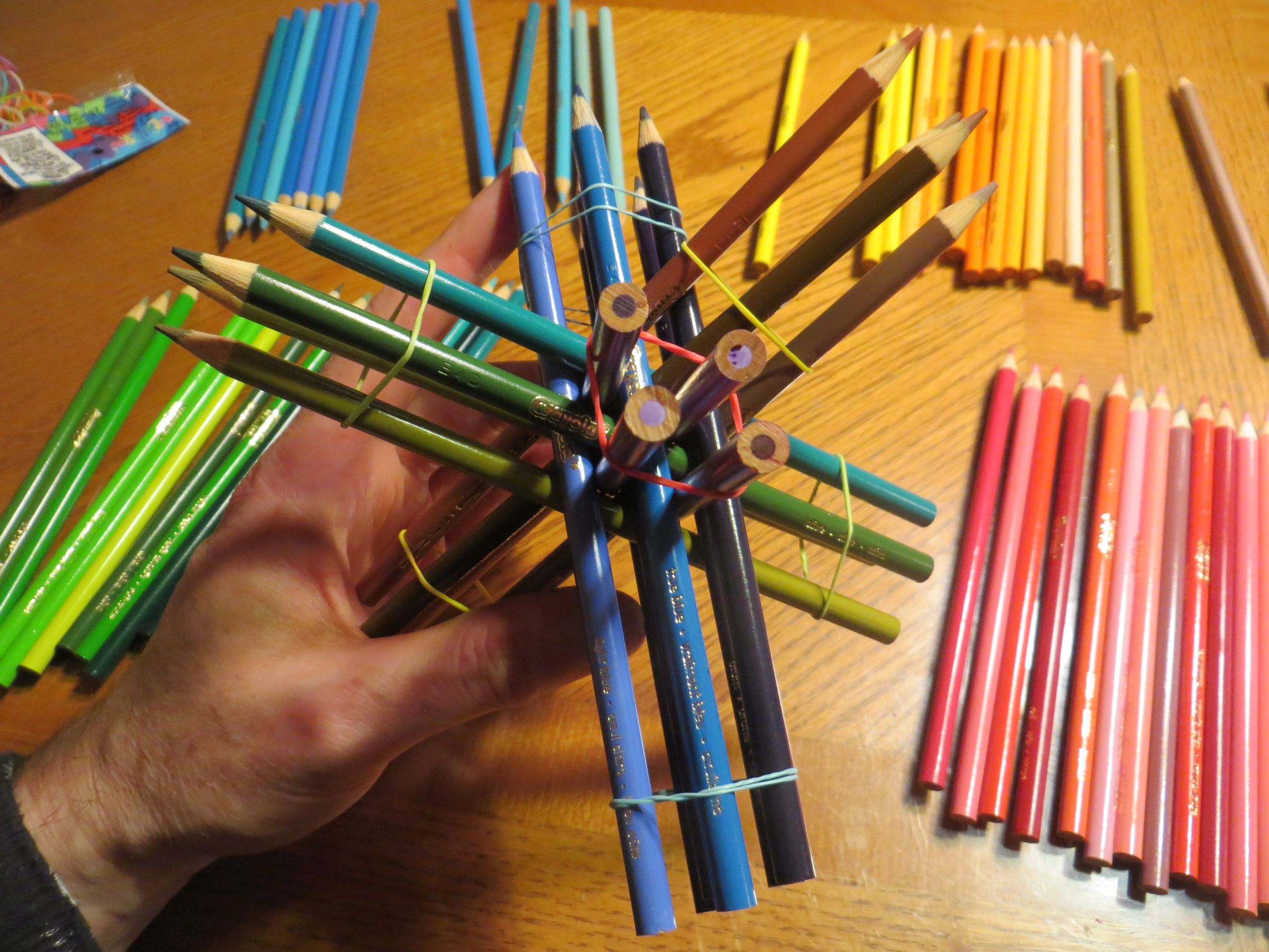 76 Pencil Sculpture : 5 Steps (with Pictures) - Instructables