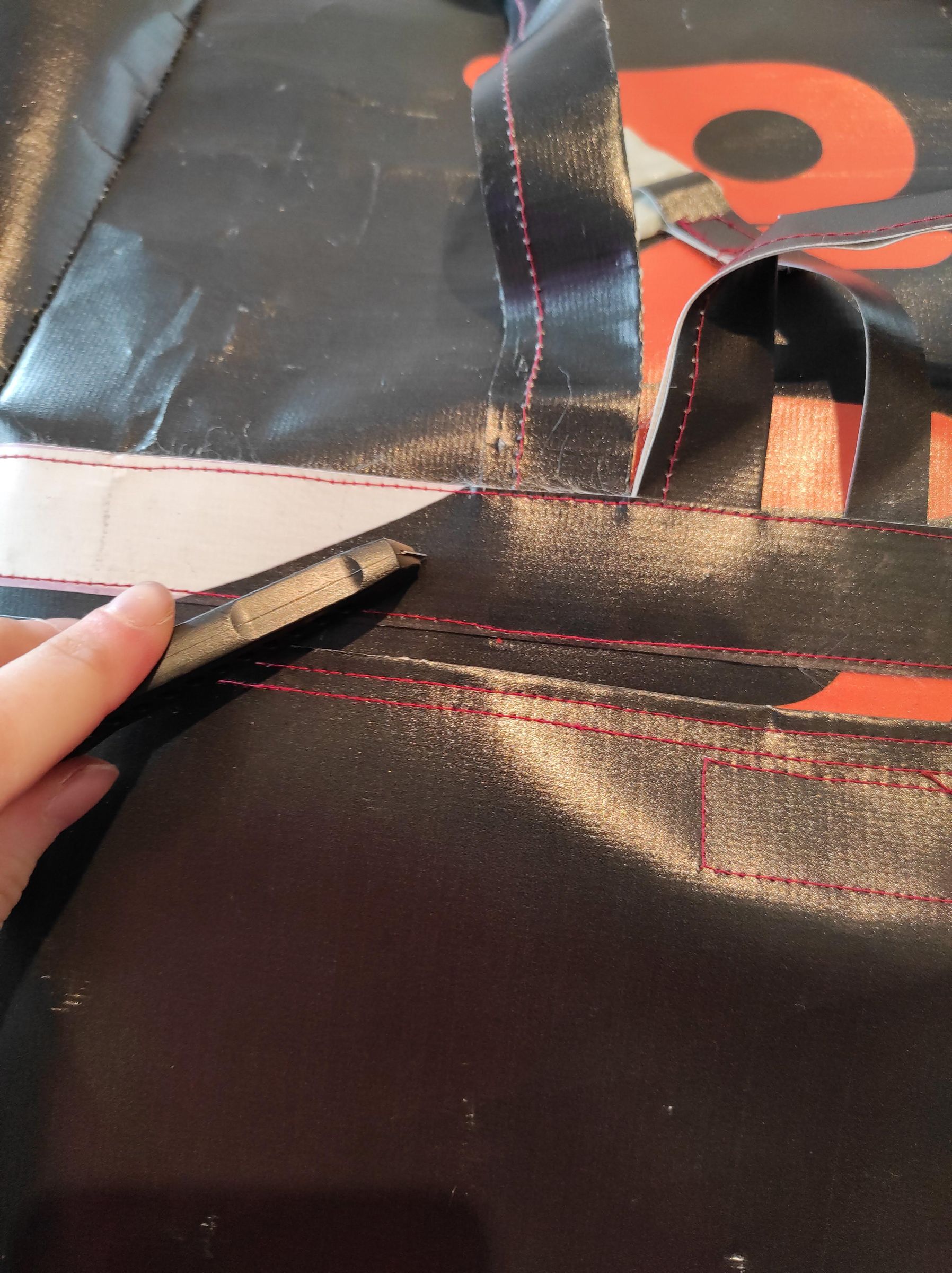 Recycled Plastic Cycling Rucksack : 12 Steps (with Pictures ...