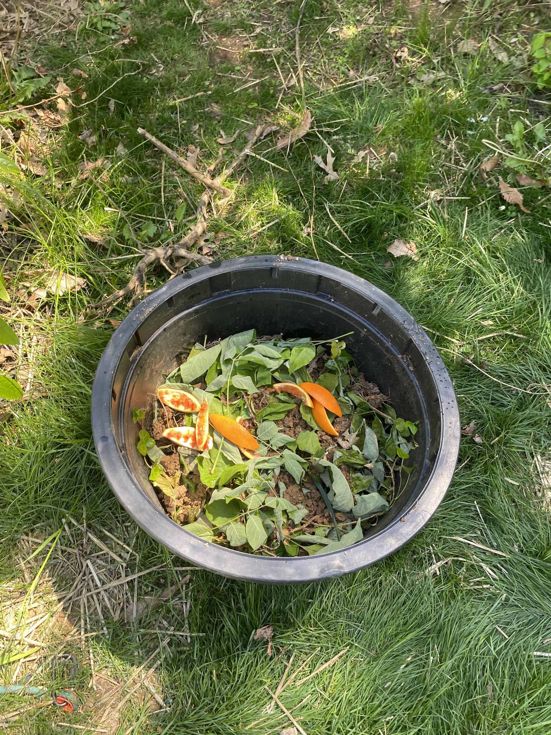 Super Easy Recycled Compost Bin : 9 Steps (with Pictures) - Instructables