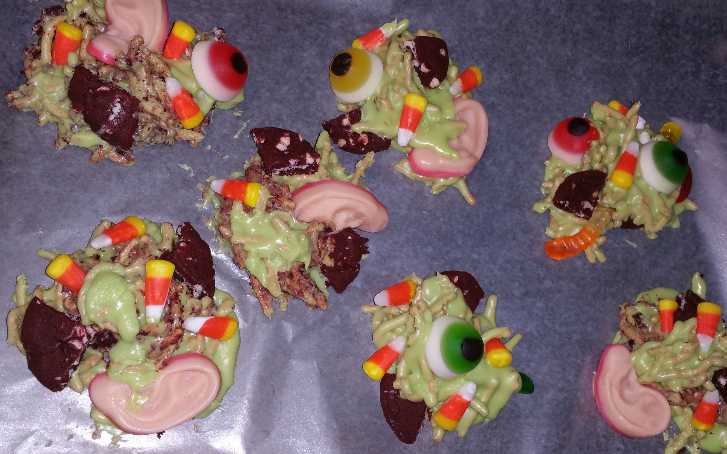 Zombie Barf : 4 Steps (with Pictures) - Instructables