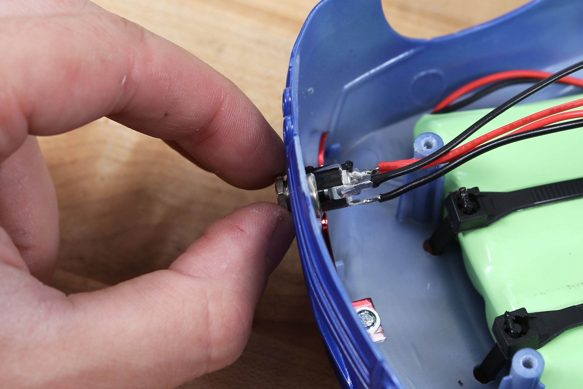 Internet-Controlled RC Car : 31 Steps (with Pictures) - Instructables