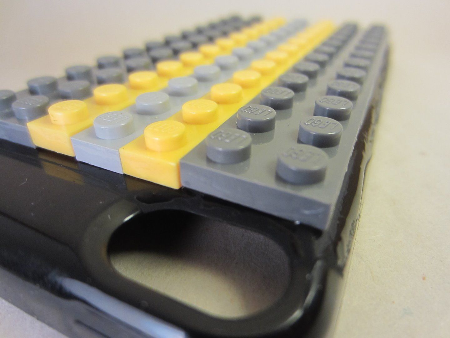 LEGO Smartphone Case : 4 Steps - Instructables