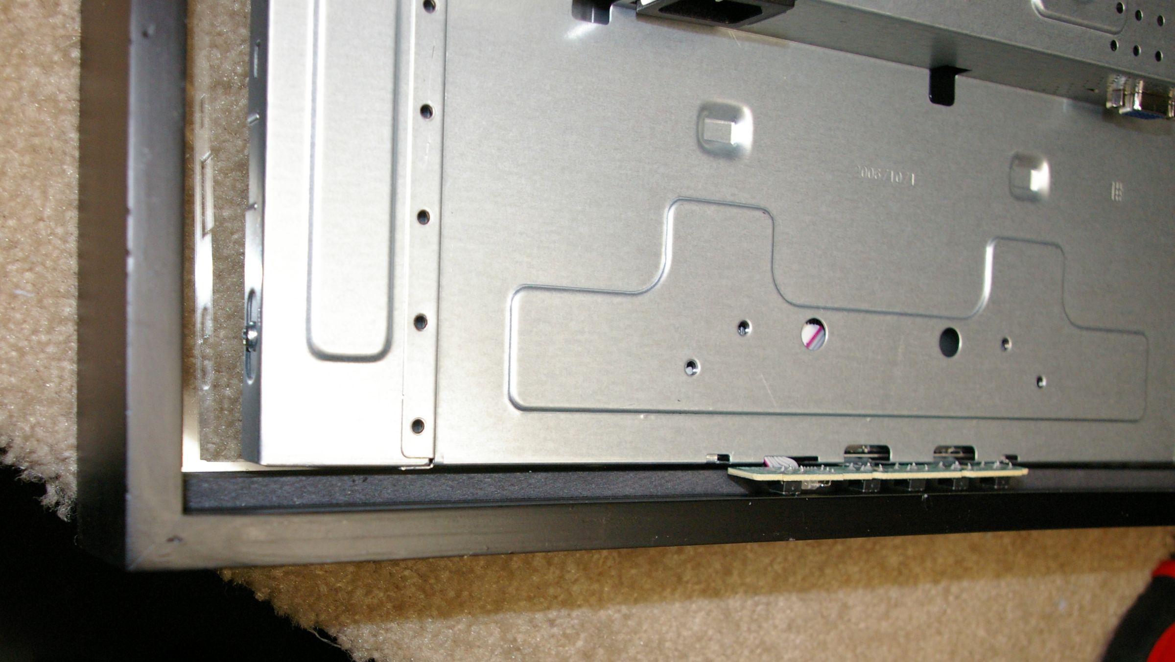 Wireless Raspberry Pi Digital Picture Frame in a Shadow Box : 10 Steps ...