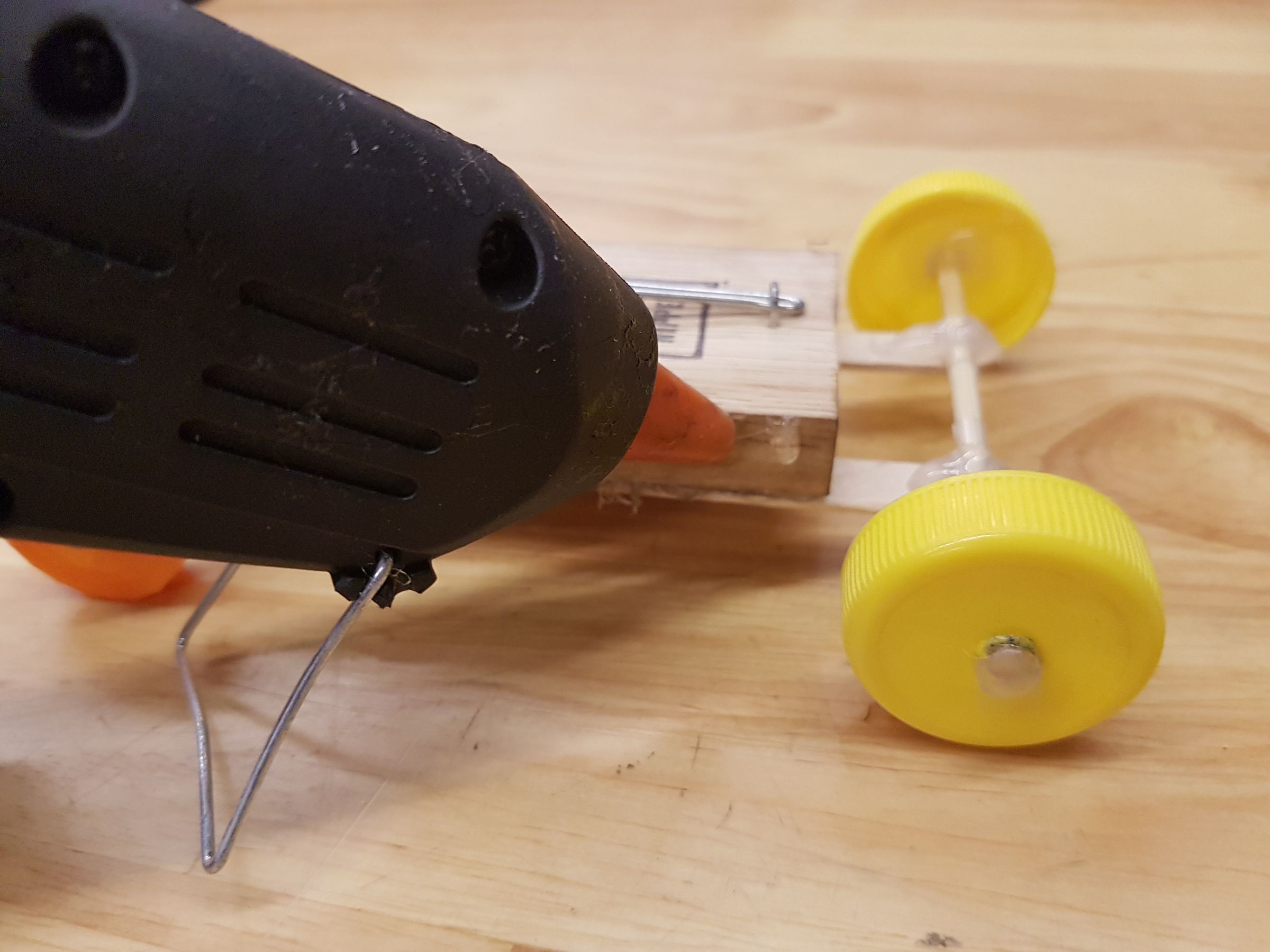 Mousetrap Car : 6 Steps (with Pictures) - Instructables