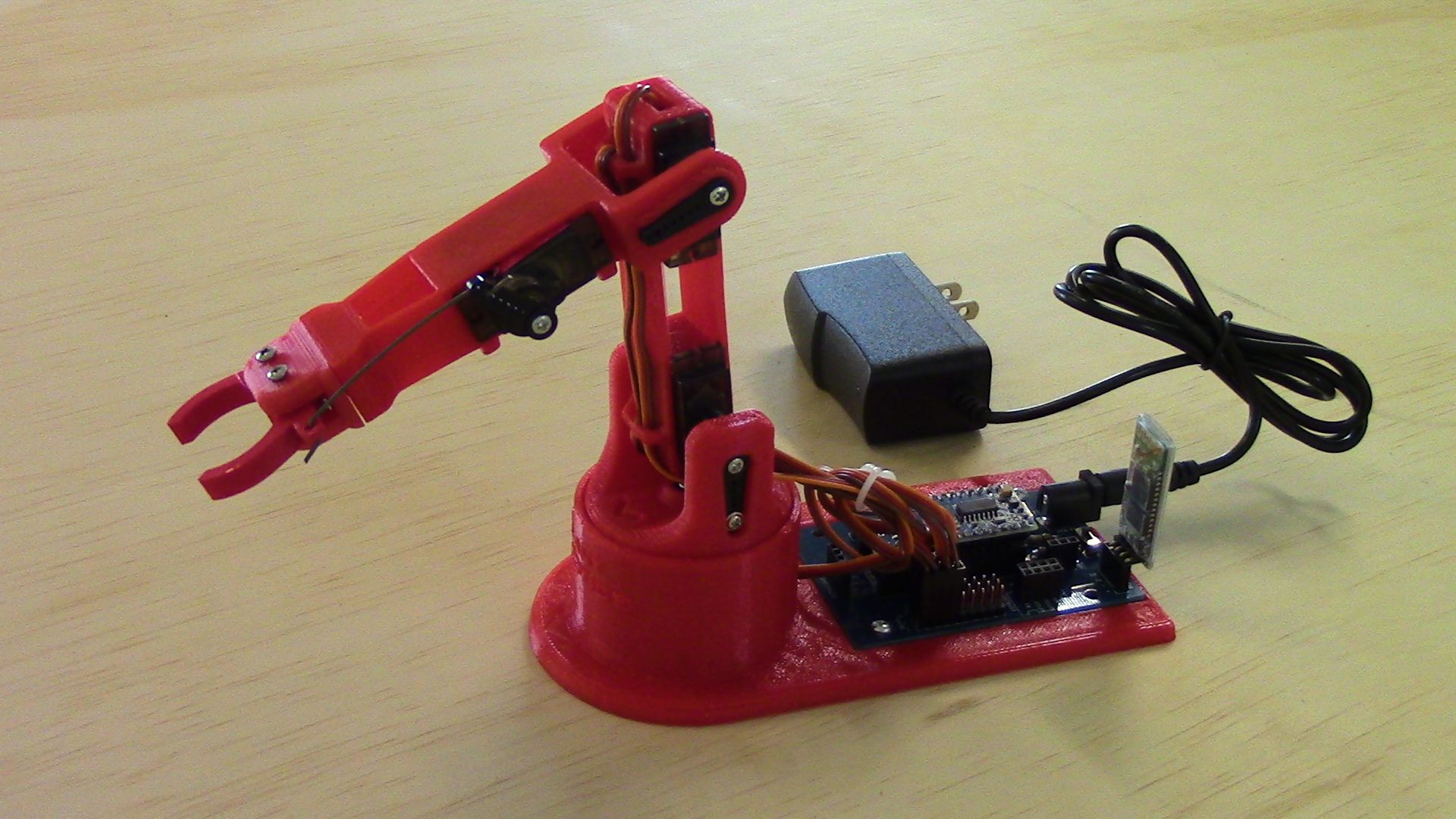 3D Printed, Bluetooth Controlled, Arduino Robot Arm - LittleArm 2C : 20 ...