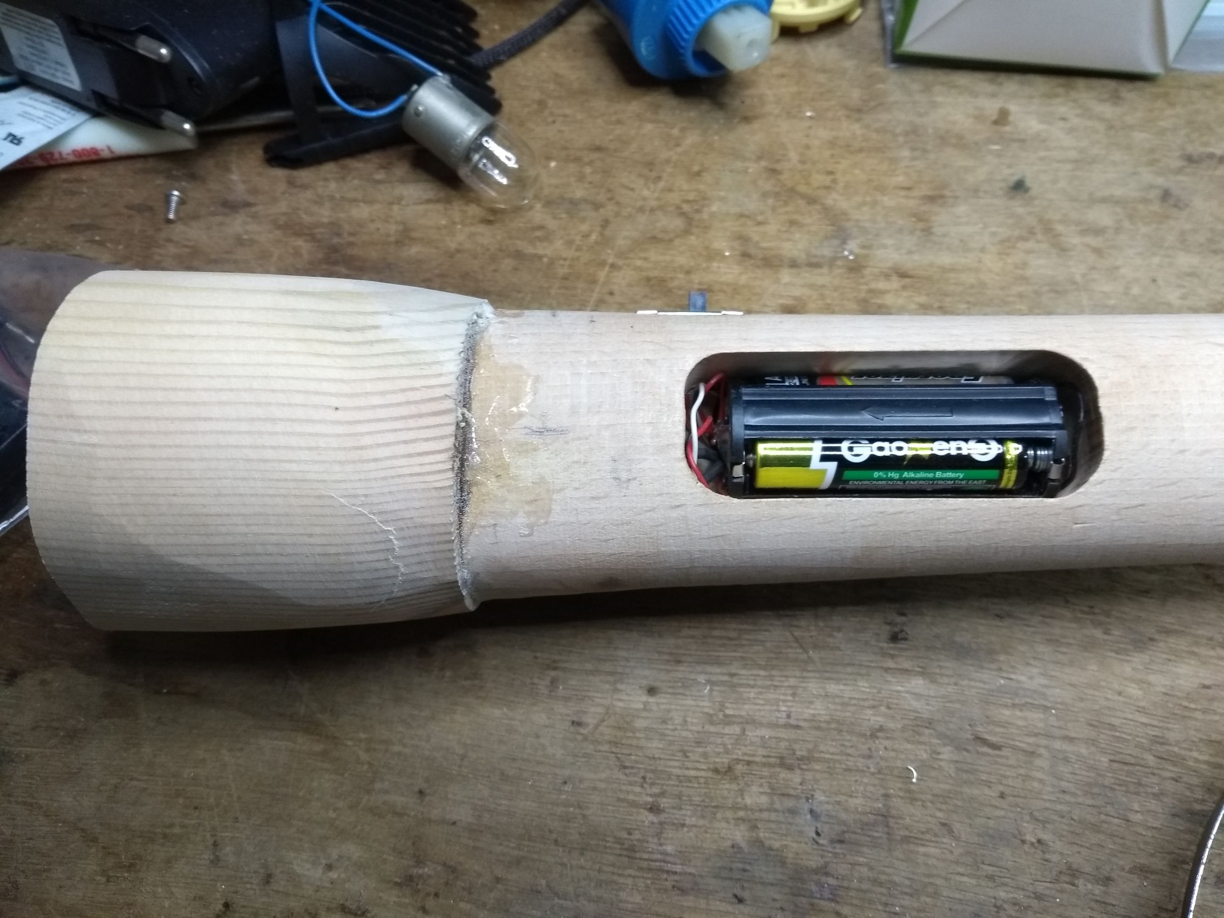LED Medieval Torch : 13 Steps - Instructables