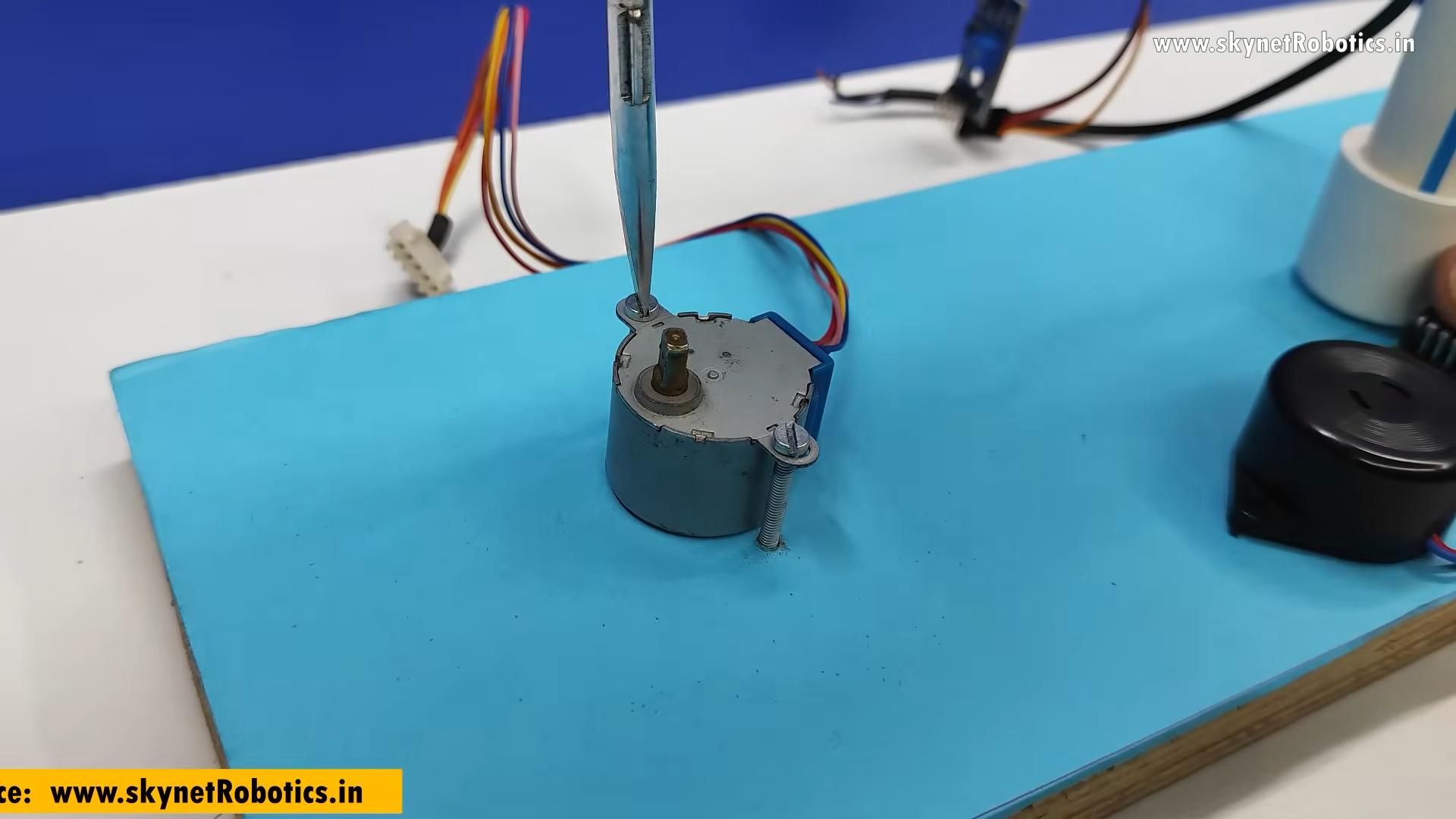 Wet Dry Metal Waste Segregation Project || Smart Dustbin Project Using ...