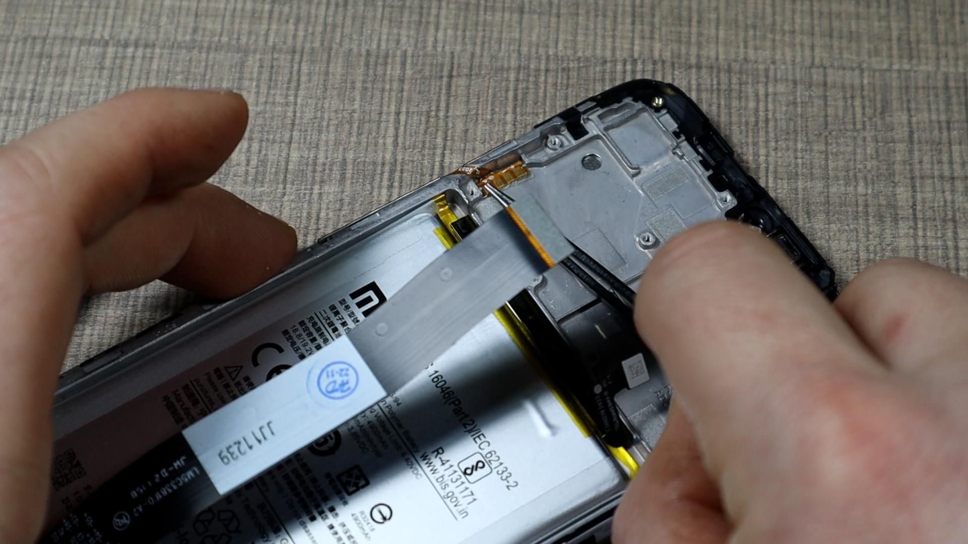Replace a Broken Screen on Redmi 9A Phone : 10 Steps (with Pictures ...