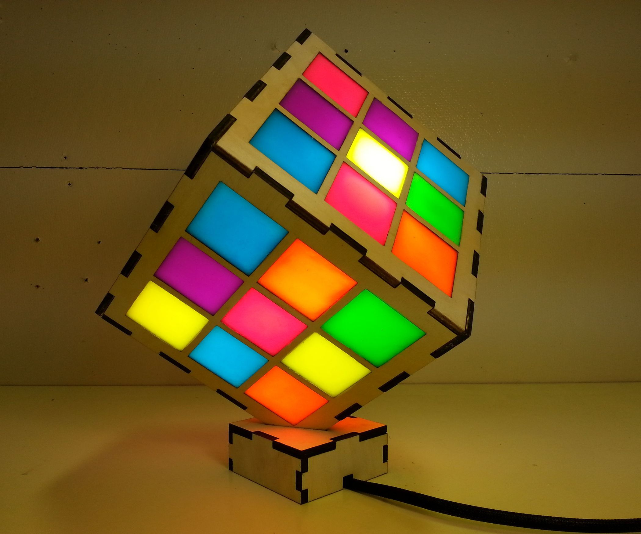 Neon Cube Light : 5 Steps (with Pictures) - Instructables