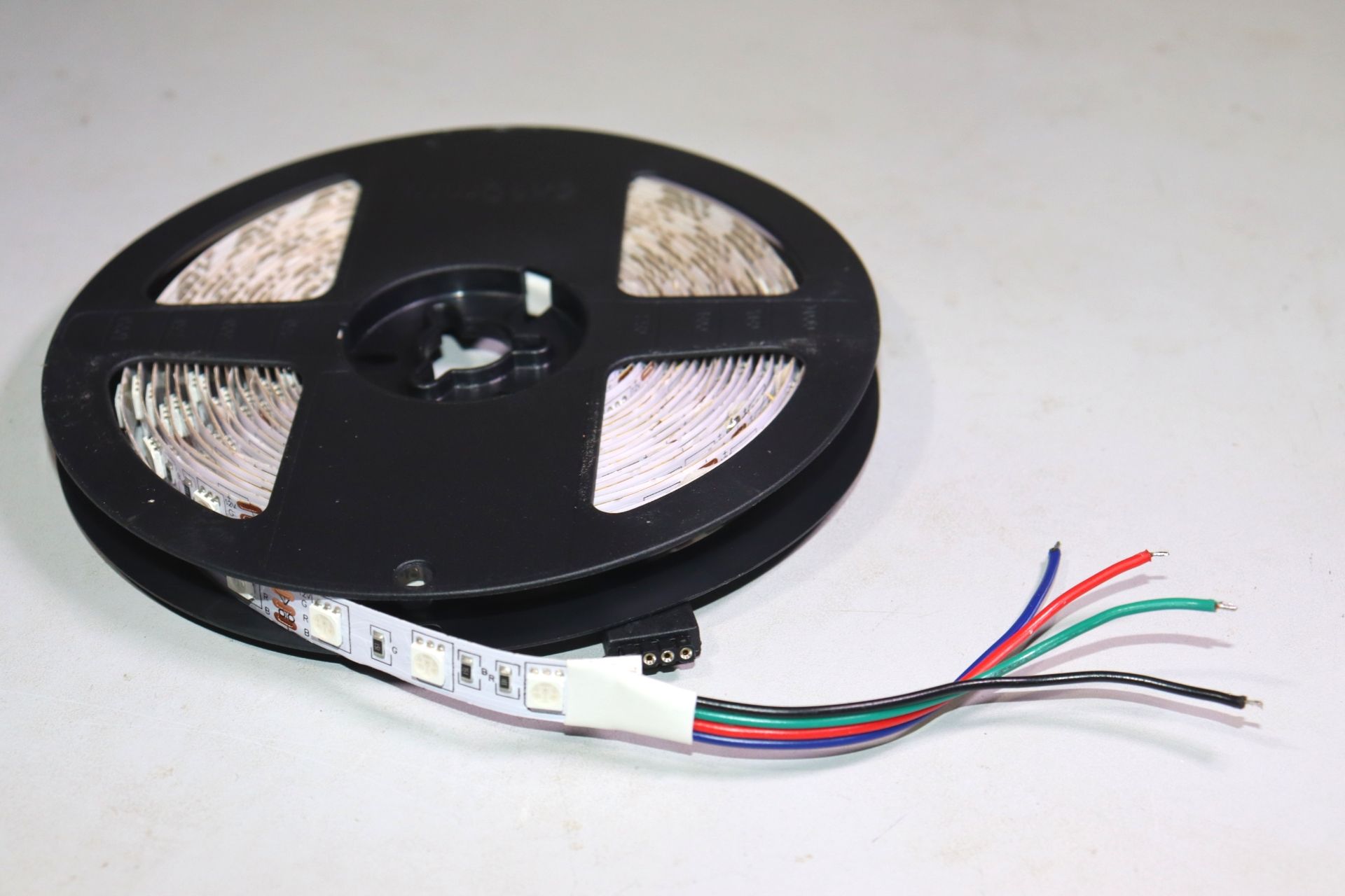 How to Make Amazing Effects RGB LED Strip Circuit : 6 Steps (with ...