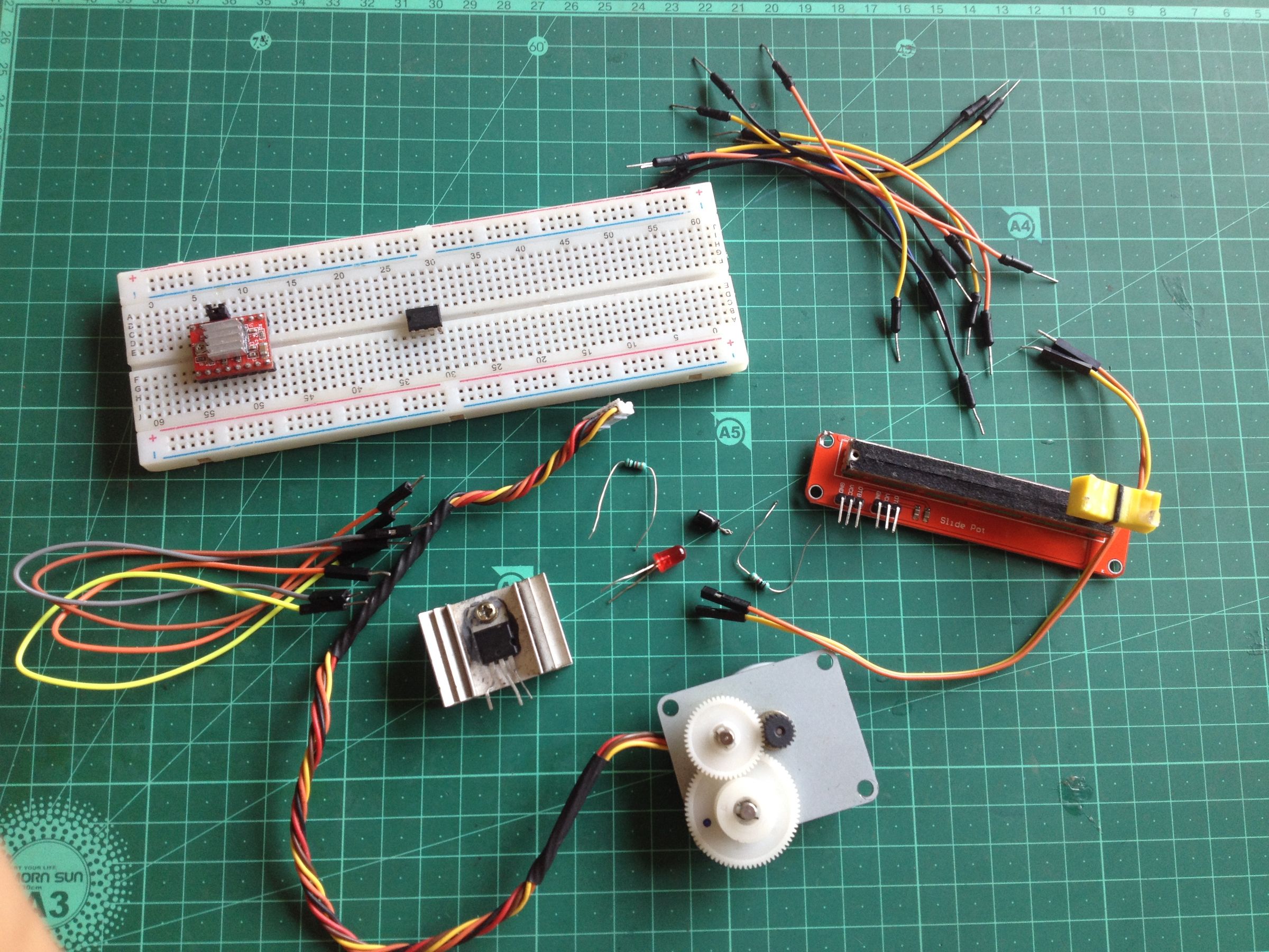 Stepper Motor Speed Control Without Microcontroller : 5 Steps - Instructables