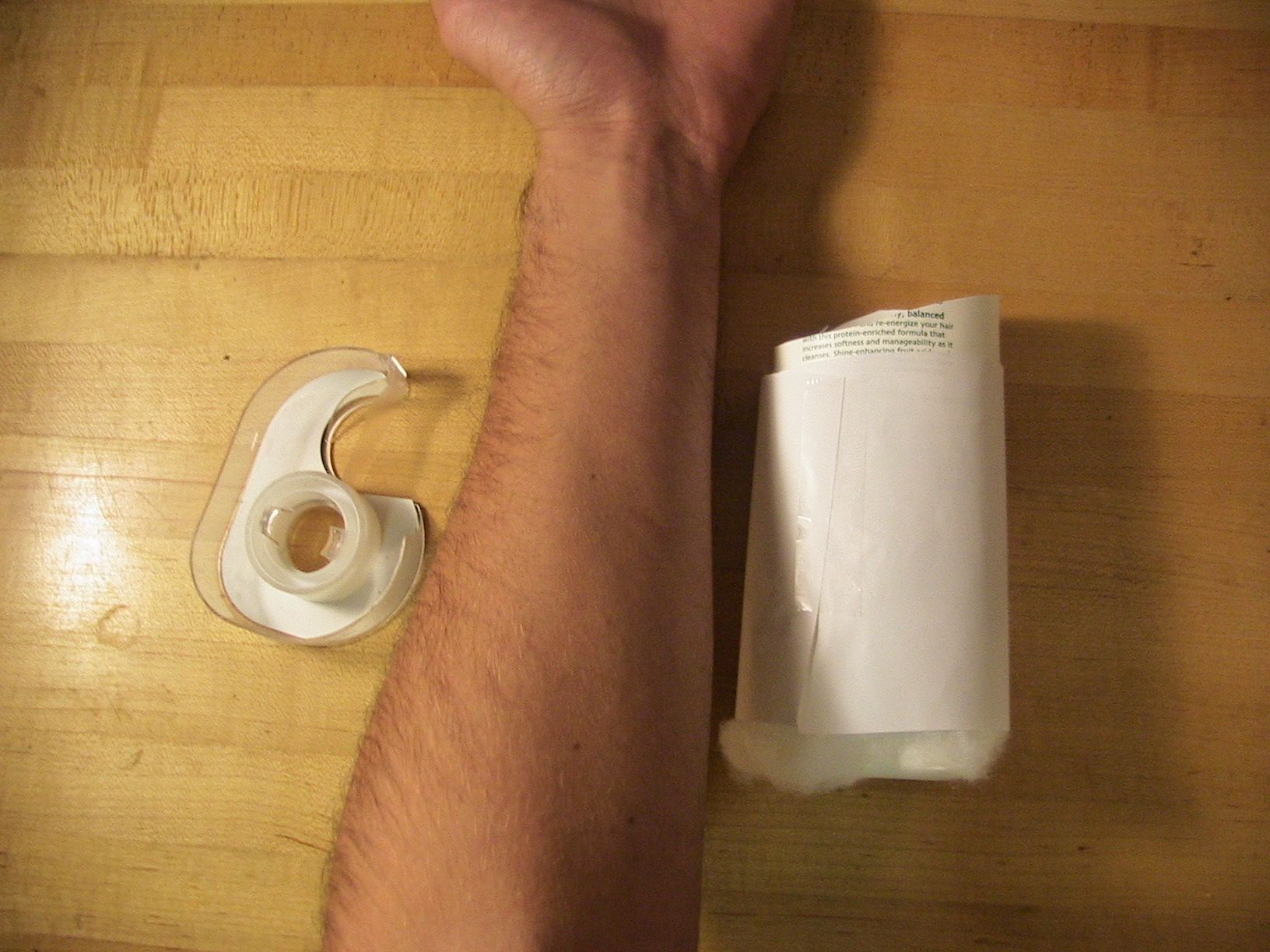 The Living Severed Hand! : 9 Steps (with Pictures) - Instructables