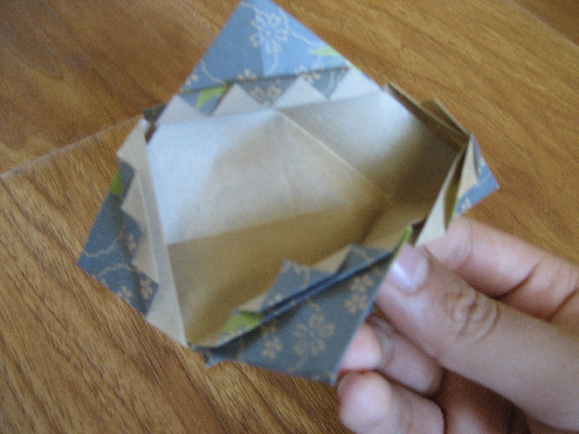 A Fancy Origami Box : 9 Steps - Instructables