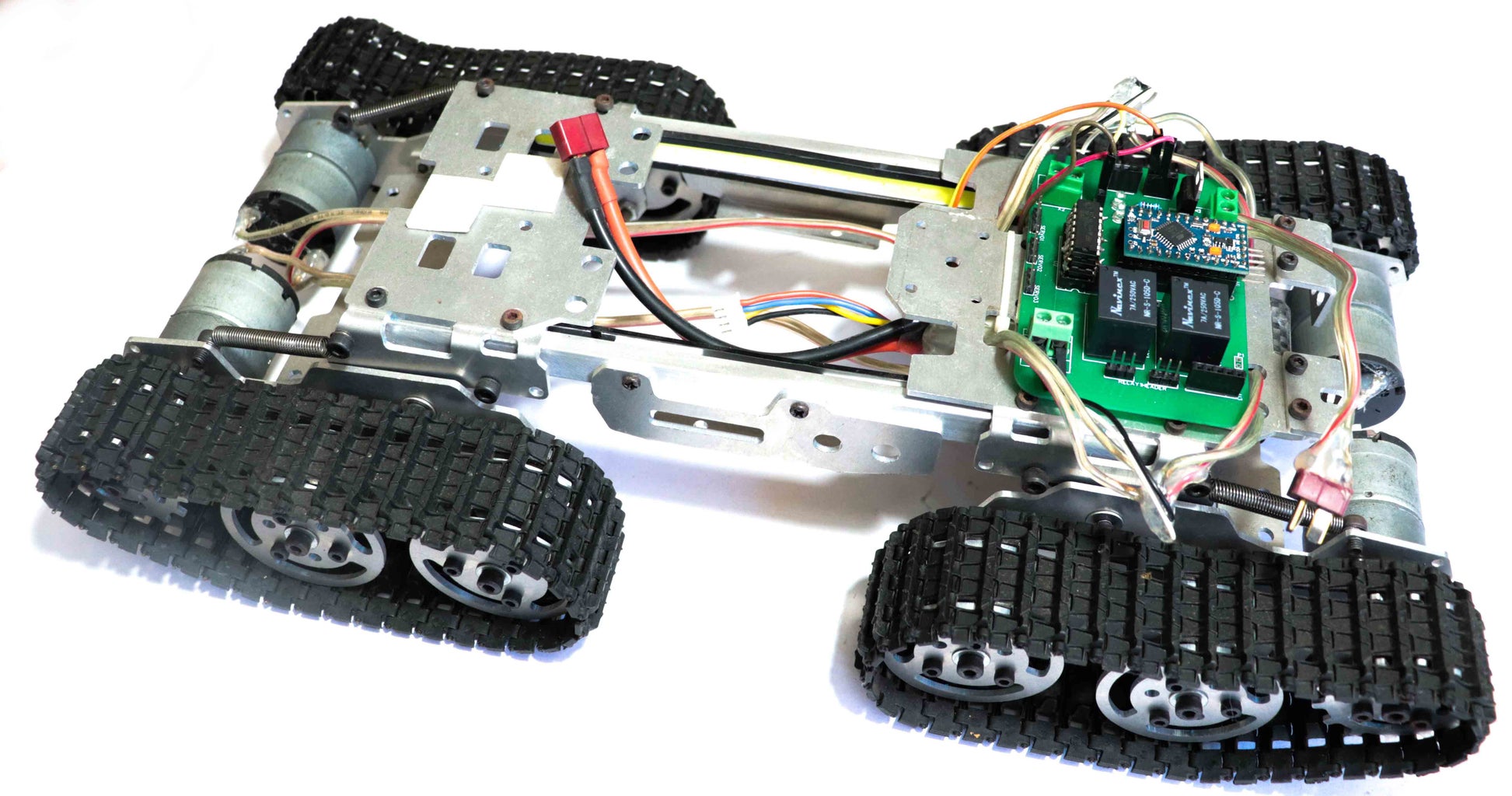 Rc Tracked Robot Using Arduino Step By Step 3 Steps Instructables