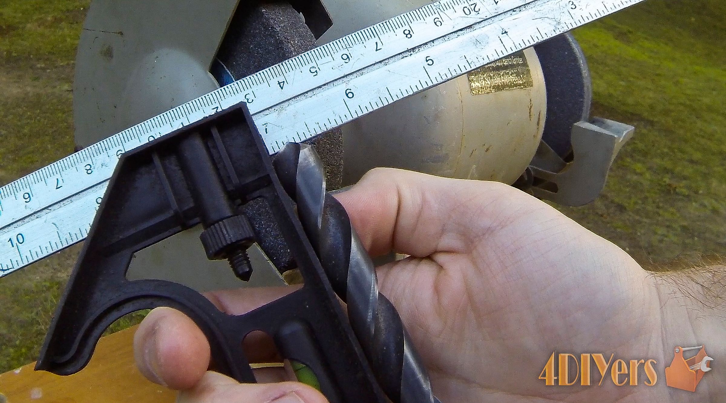 How to Sharpen a Drill Bit (with Pictures) - Instructables
