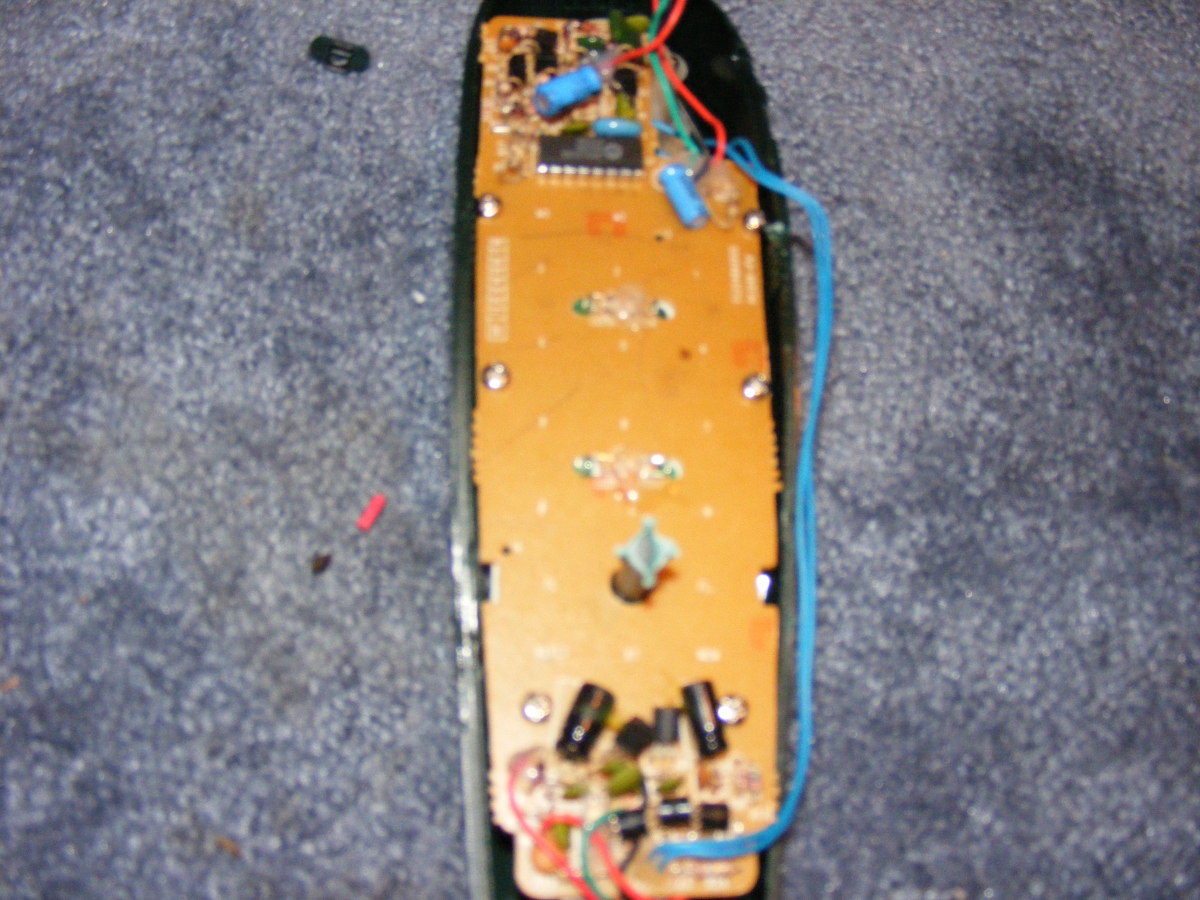 Cheap FBI Phone Listening Divice : 5 Steps - Instructables