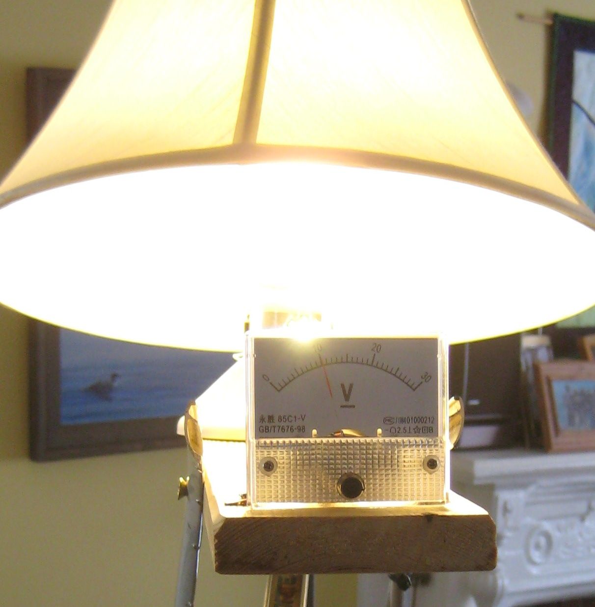 Homage to Duchamp's Bicycle Wheel - a Dual Mode Led Lamp (DC Hub ...