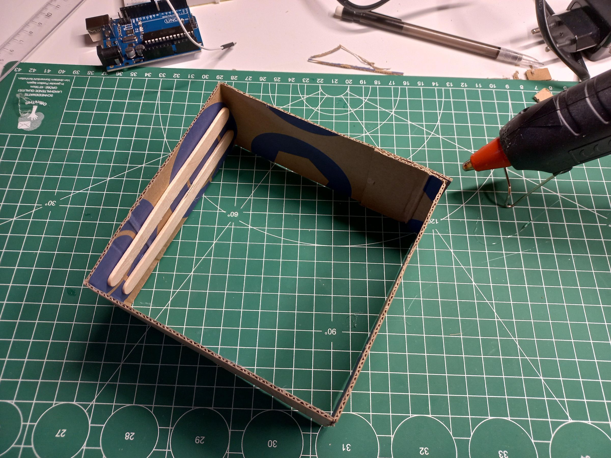 Small Potentiometer Game : 3 Steps - Instructables