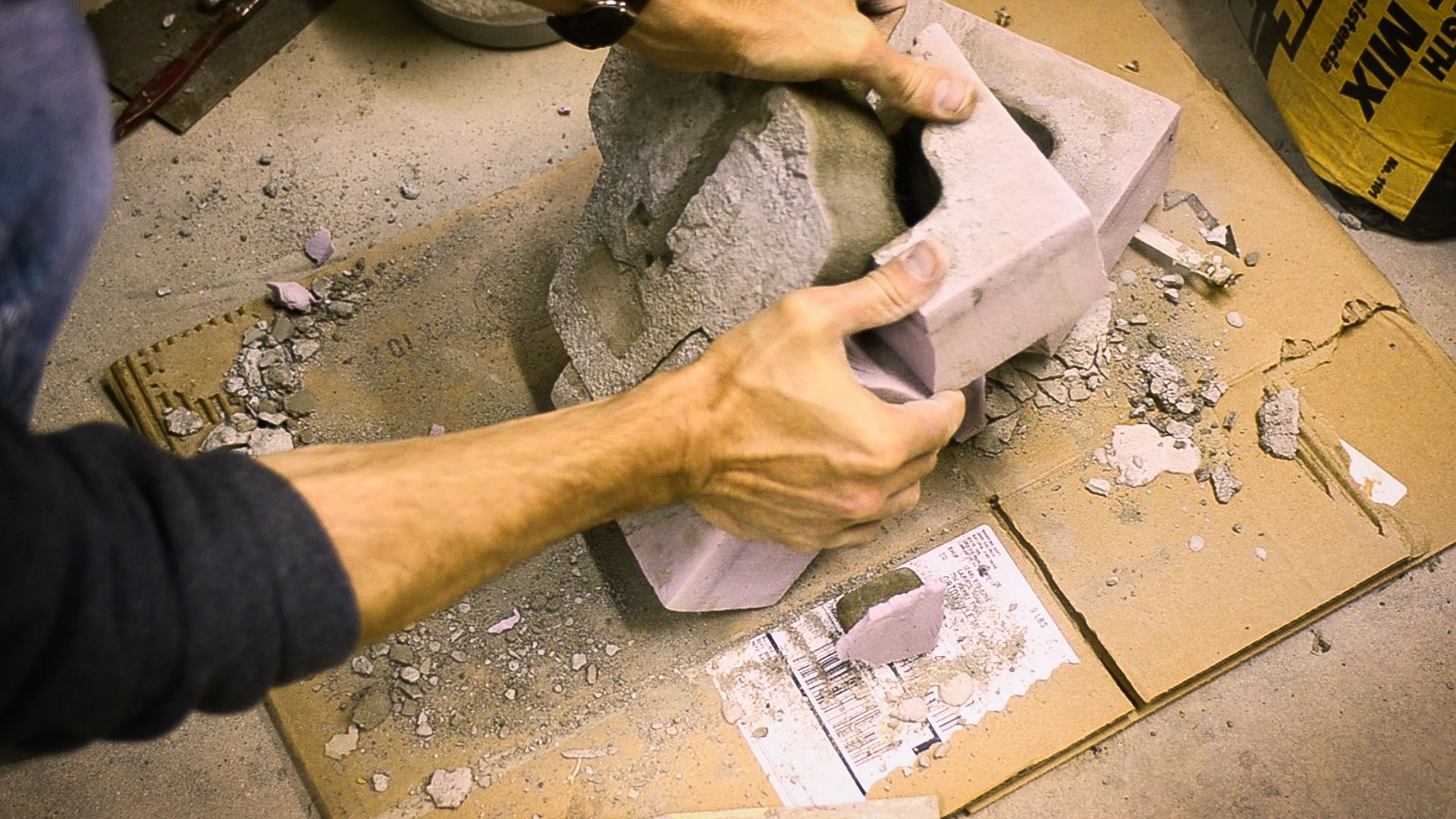 Concrete USB Charging Hub With Storage : 13 Steps (with Pictures ...