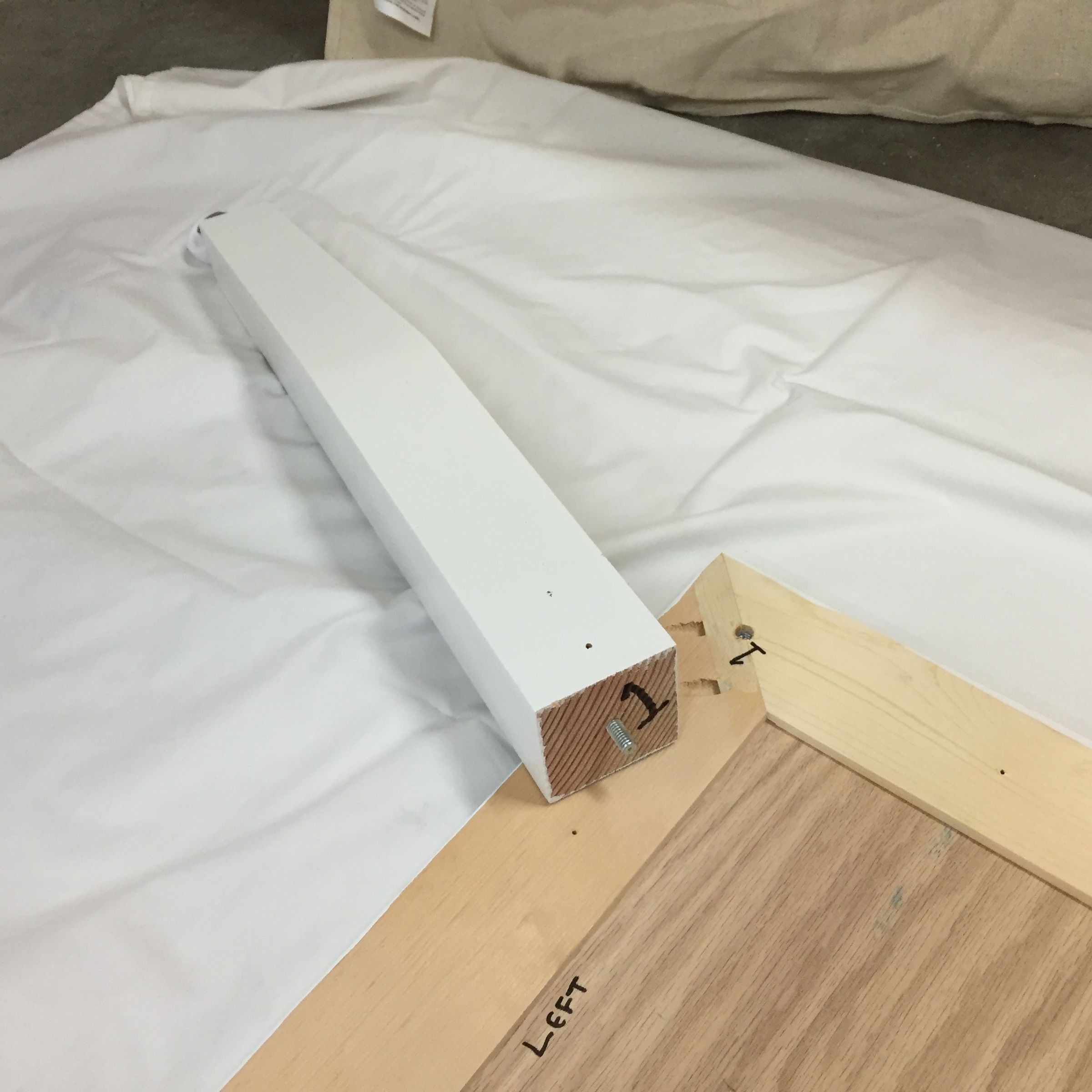 Jennifer's Display Cage W/Removable Divider - Instructables