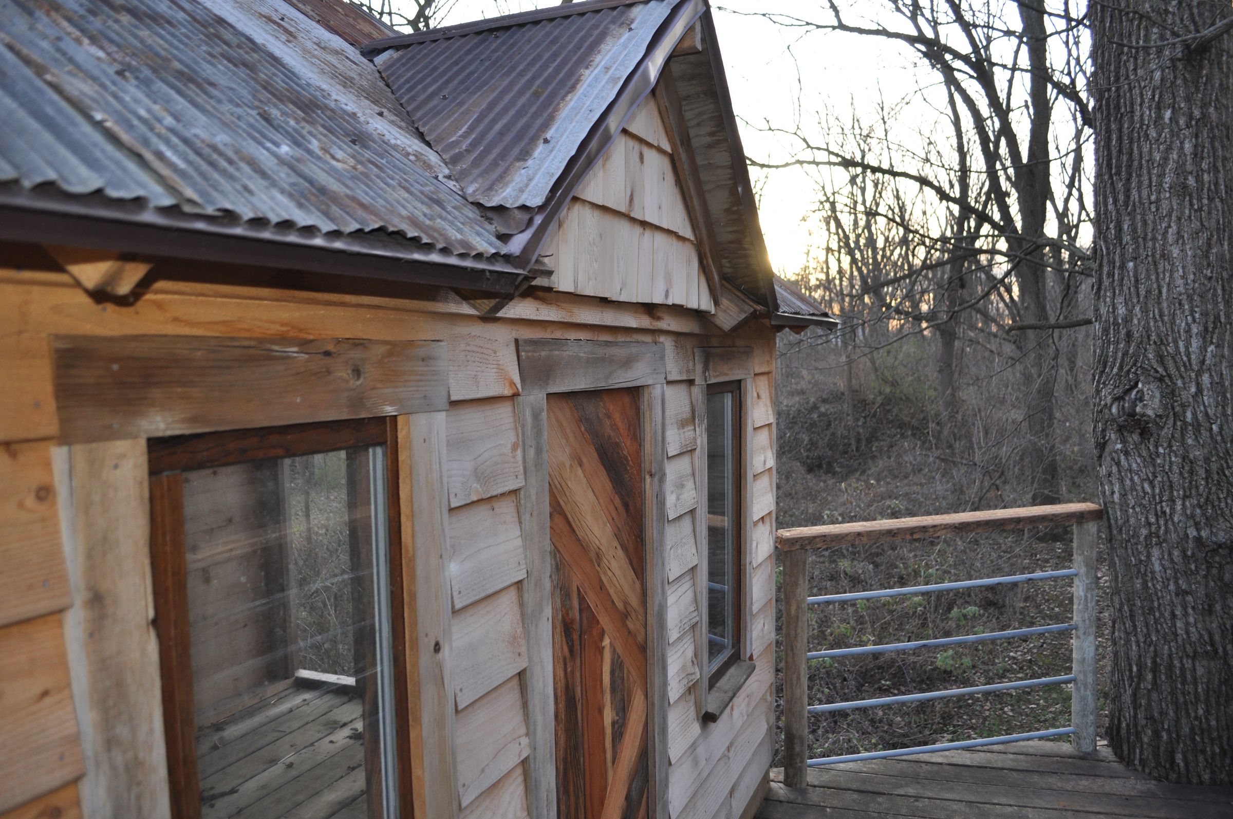 Our Reclaimed TreeHouse : 9 Steps (with Pictures) - Instructables