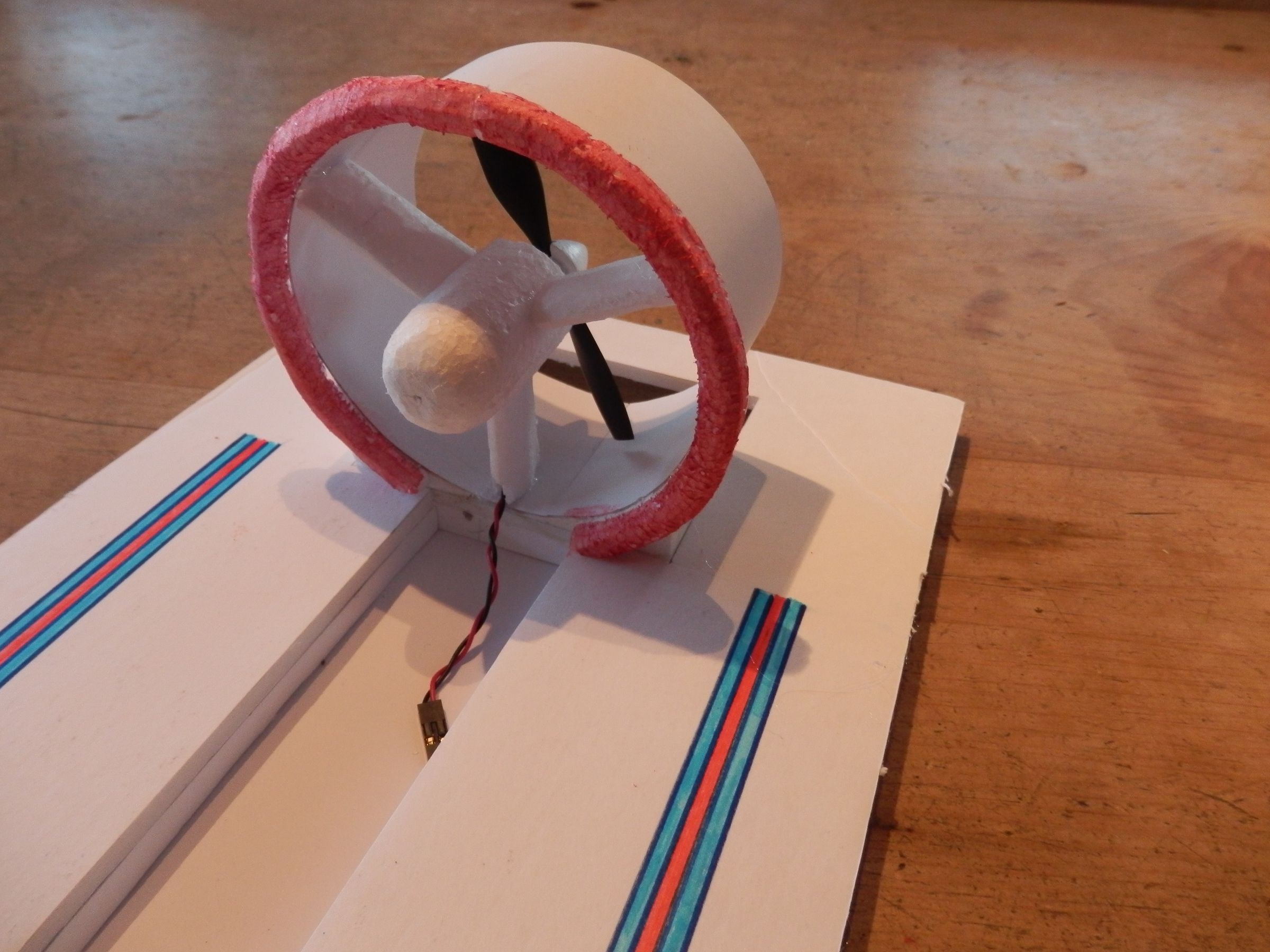 R/c Racing Hovercraft, 2 Channel : 7 Steps - Instructables