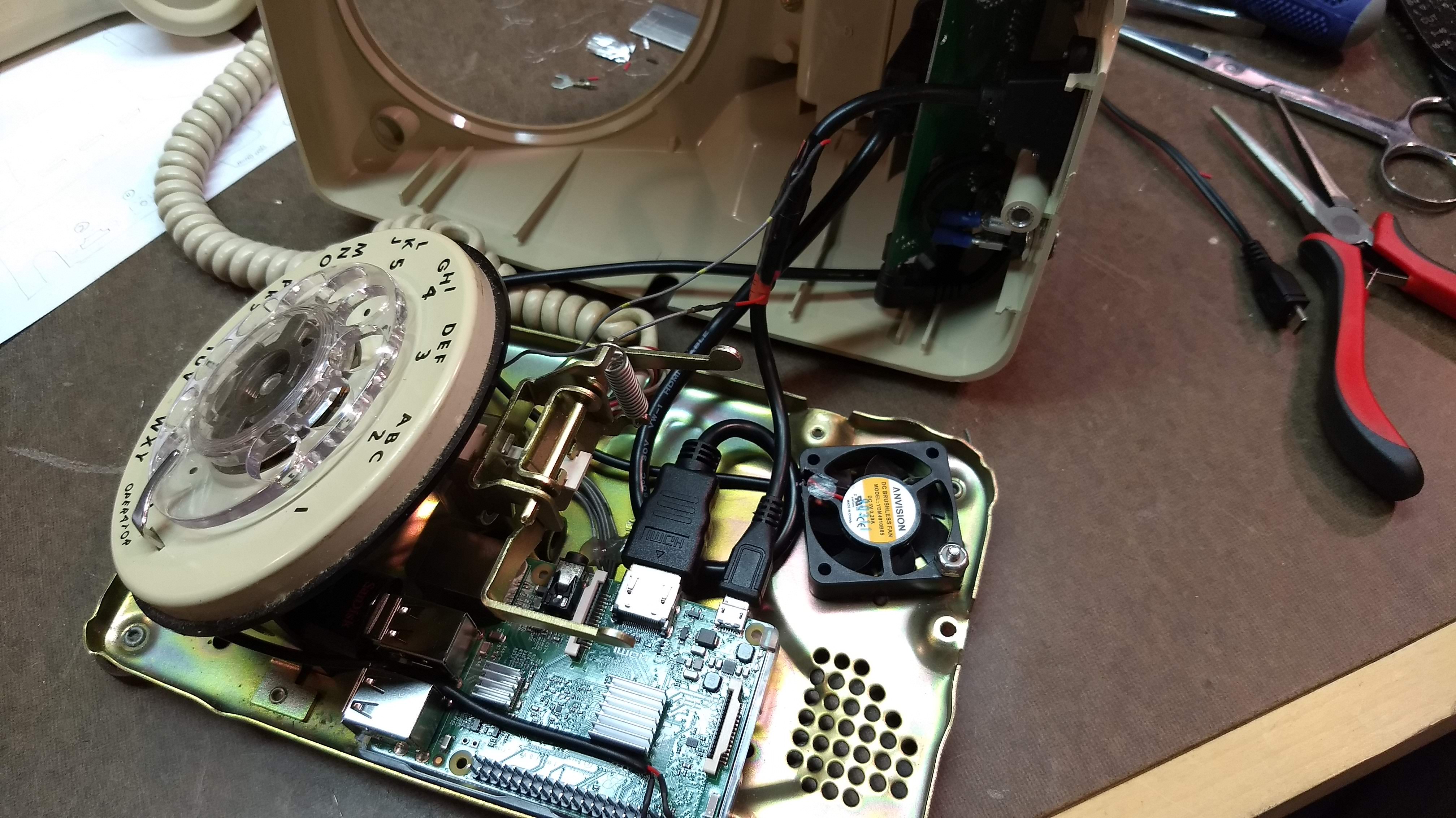 Raspberry Pi Rotary Phone Case : 10 Steps (with Pictures) - Instructables