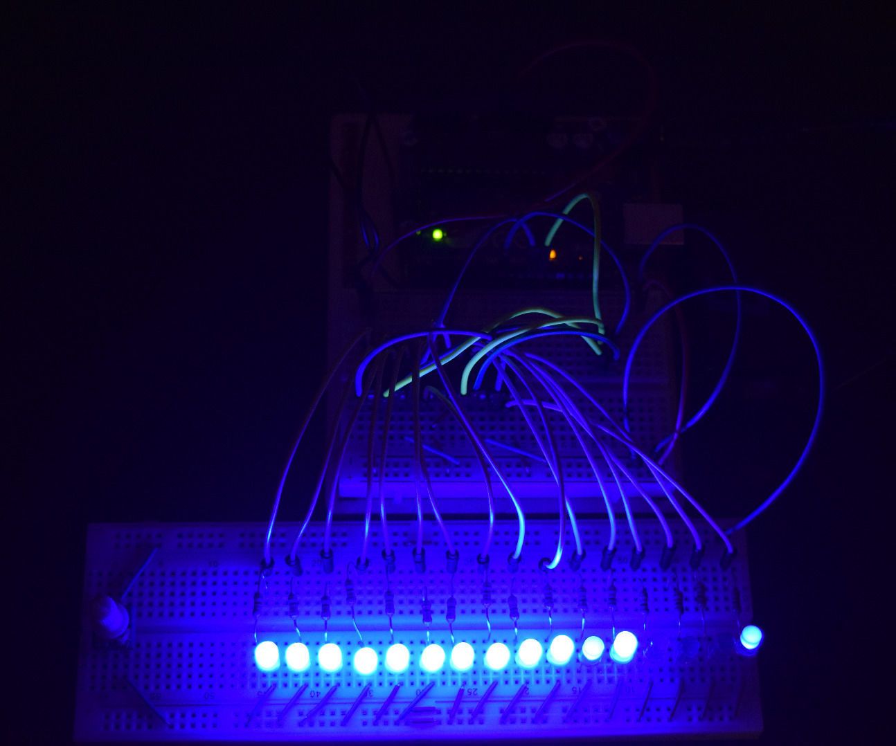 Arduino 16 LEDs Using Two 74HC595 Shift Registers (unlimited Pins) : 4 Steps - Instructables