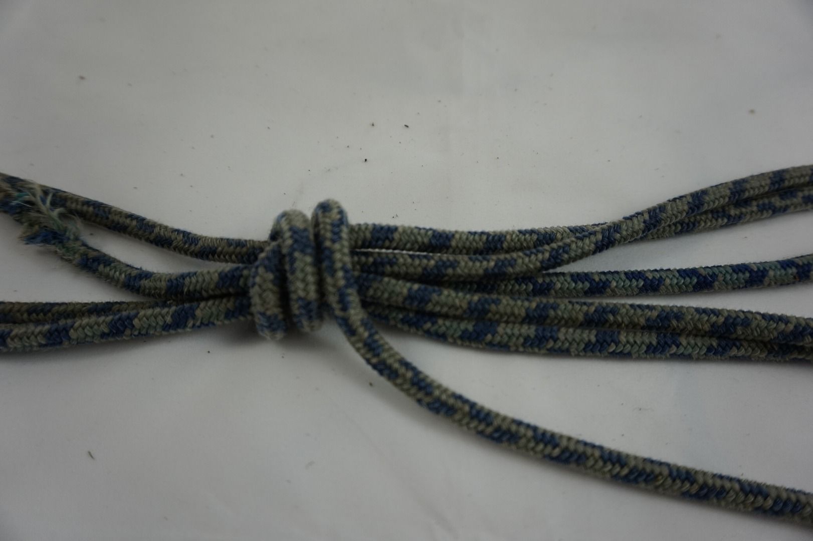 Tidy Rope Like a 10 Year Old : 4 Steps - Instructables