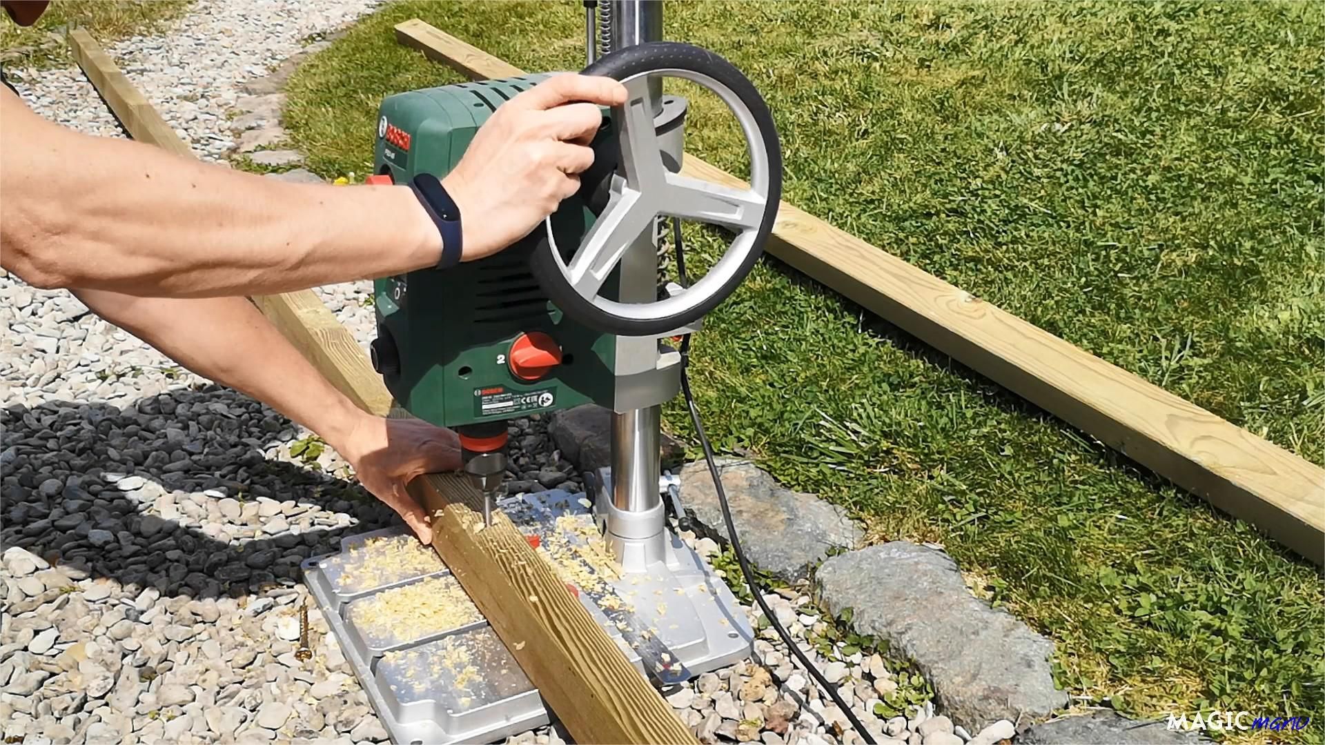 Make a Floating Deck for an Inflatable SPA, With a Motorized Cover ...