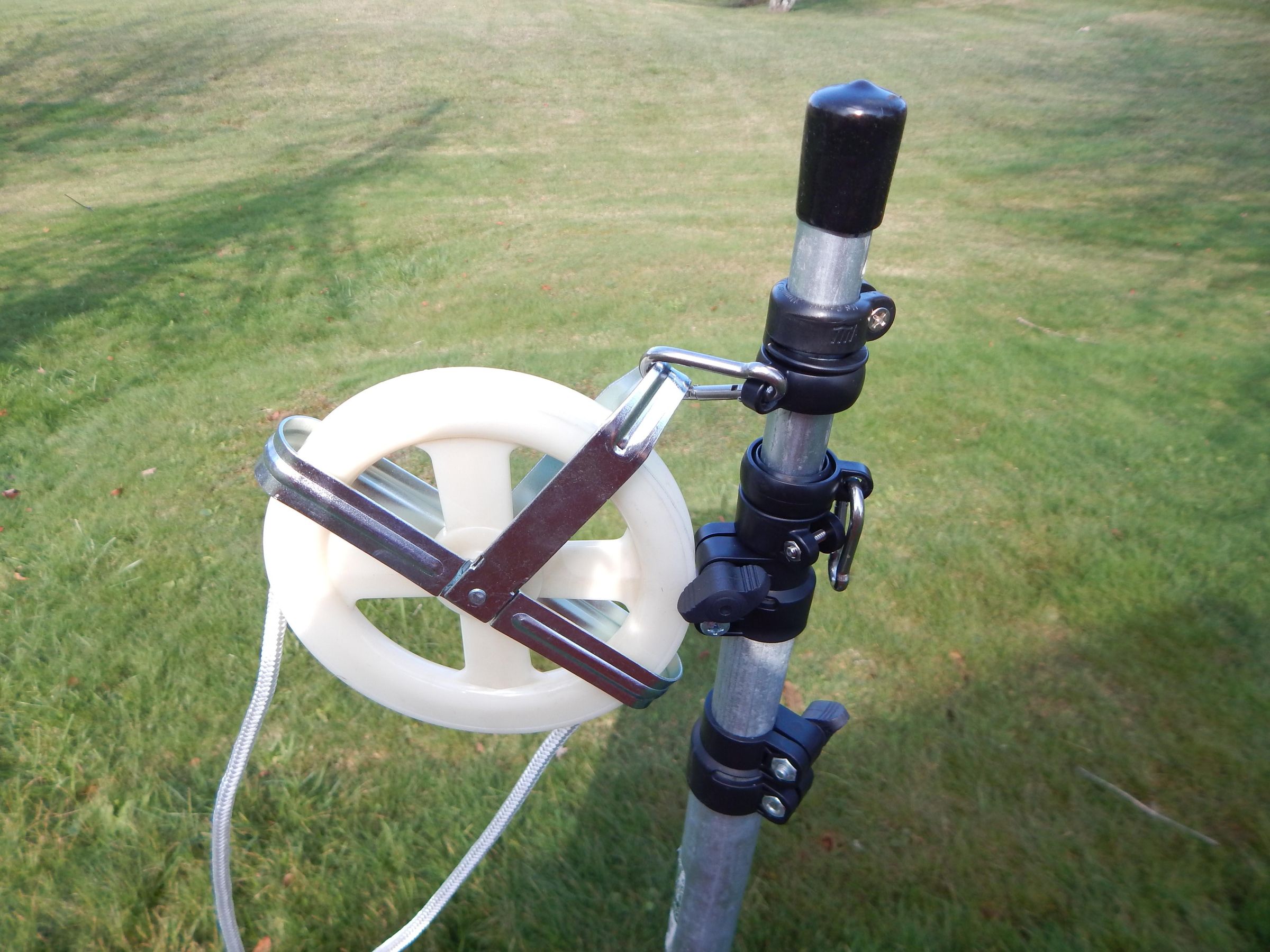 DIY EMT Conduit Clothesline Pole : 5 Steps - Instructables